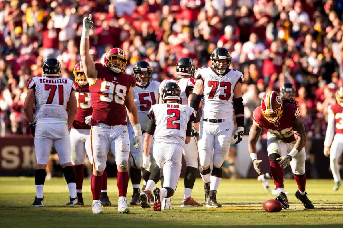 Washington's defensive line vs Philadelphia's offensive line | PFN