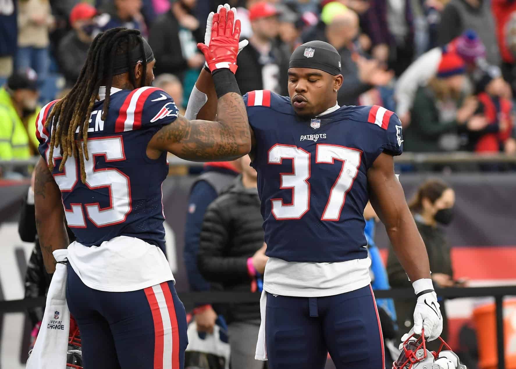 Week 18 RB Rankings: Should you use Le'Veon Bell, Devontae Booker, or ...