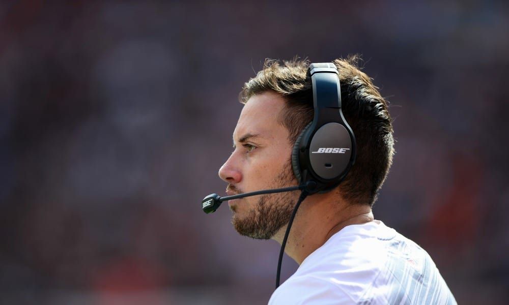 Dolphins' Mike McDaniel reveals play-calling plan, discusses ...