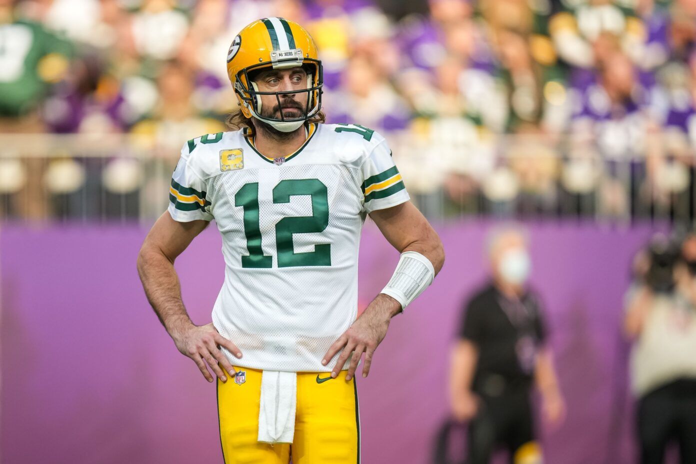 Aaron Rodgers' career wins, earnings, length, record, and more | PFSN