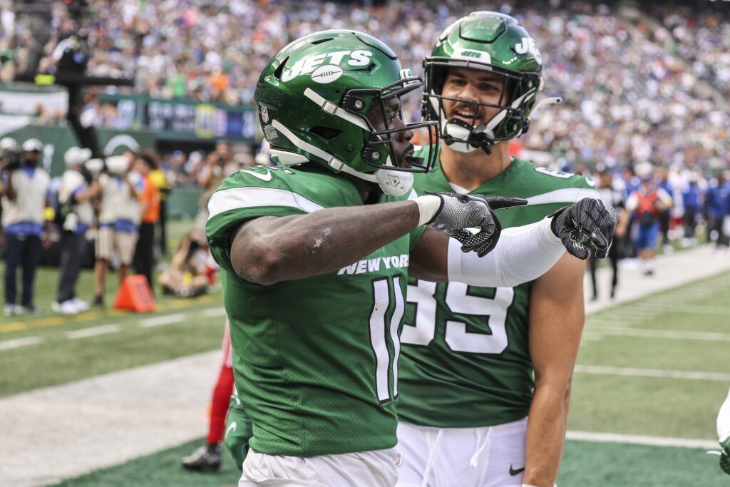 Jets Denzel Mims shines amid trade request, Steelers HC Mike Tomlin ...