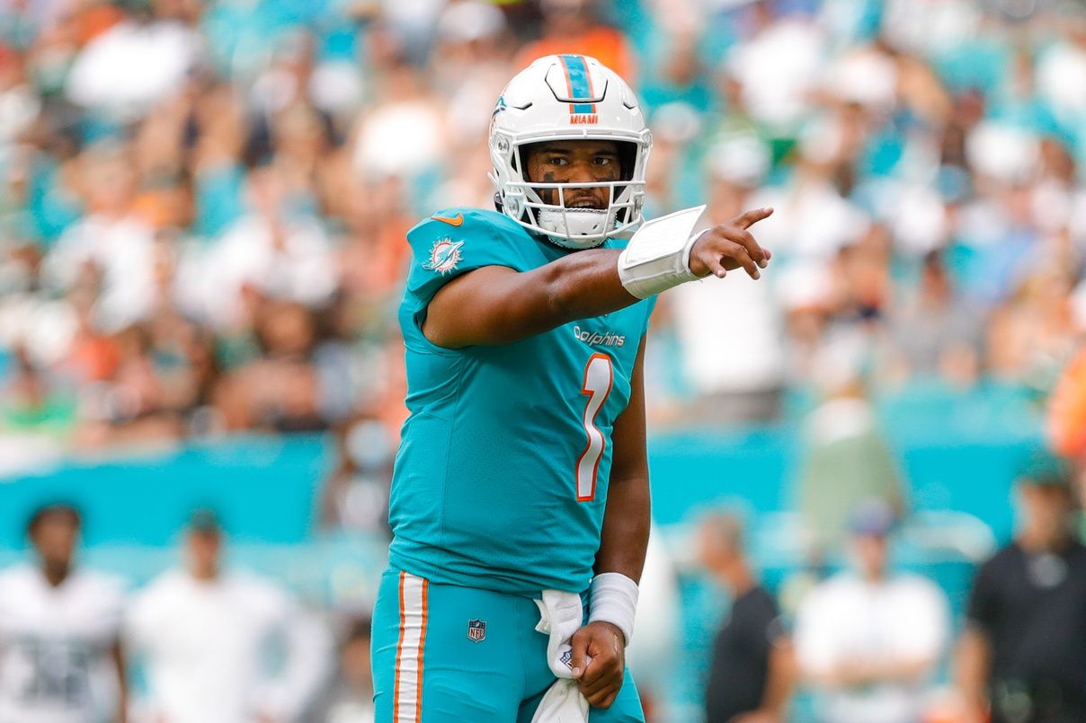 Miami Dolphins 53-man roster projection: Will Skylar Thompson and Noah ...