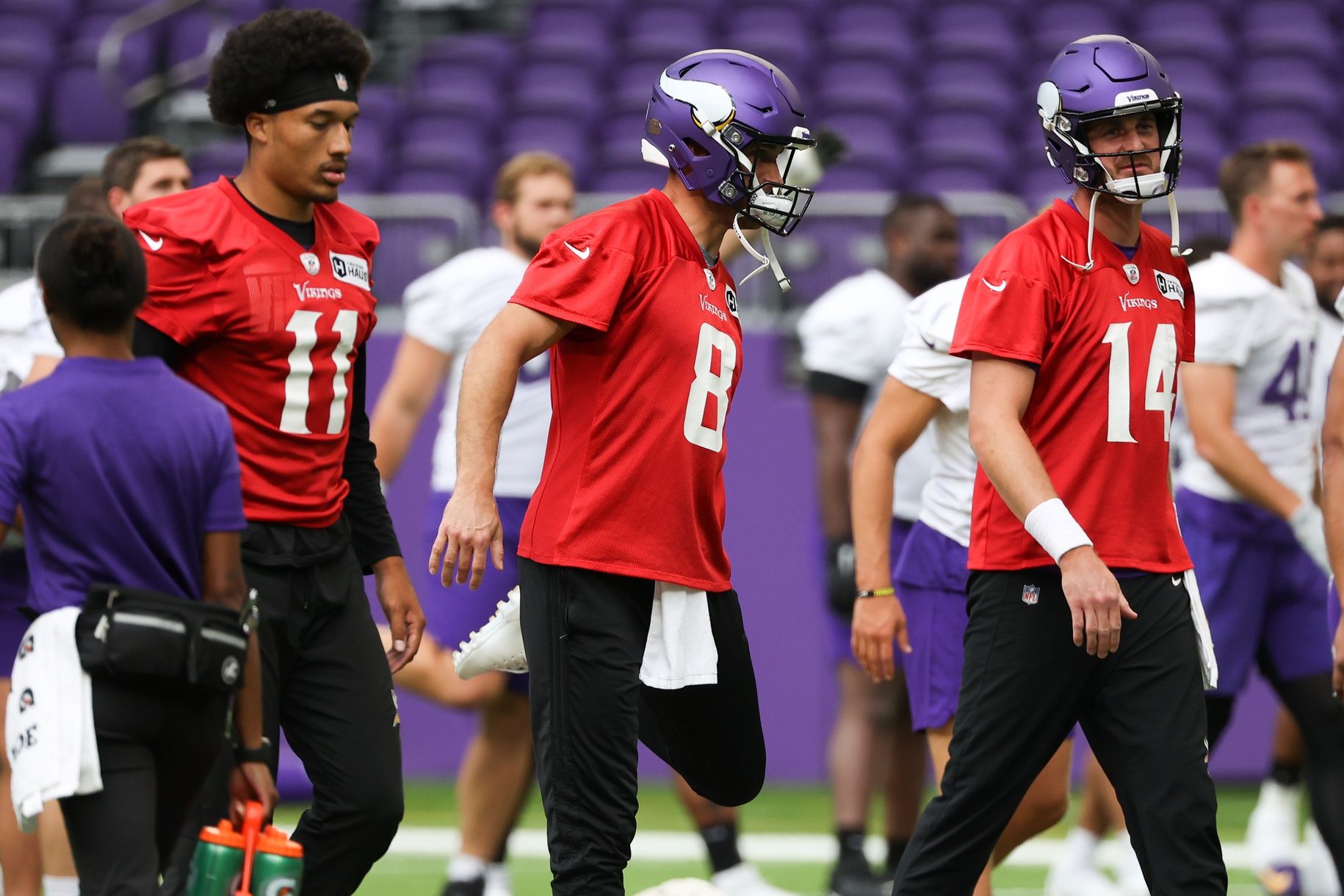 Minnesota Vikings training camp: Kellen Mond, Sean Mannion struggles ...