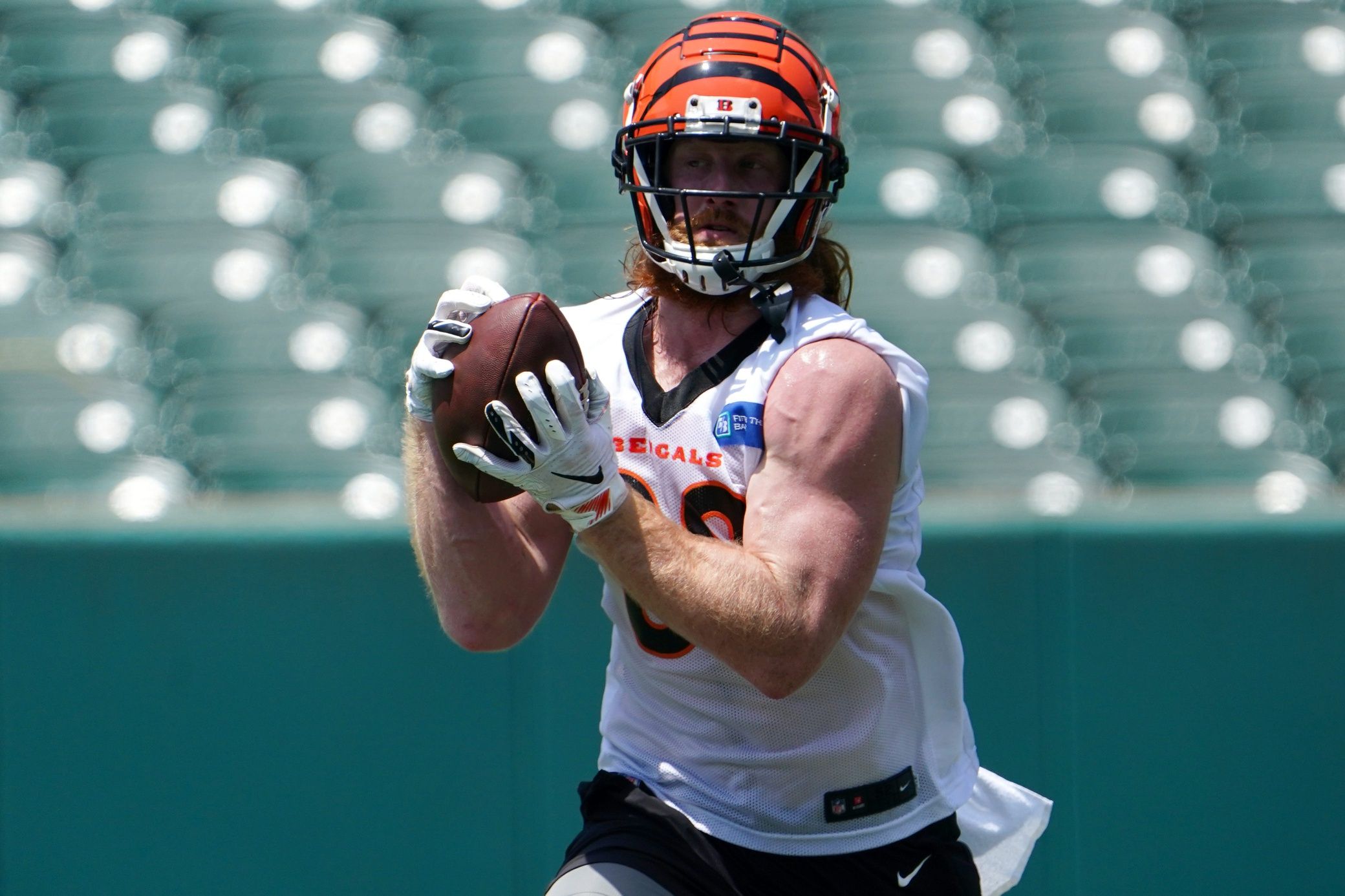 Should you select Hayden Hurst in fantasy drafts?
