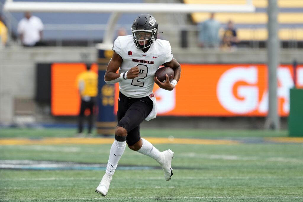 New Mexico vs. UNLV FanDuel DFS picks: Doug Brumfield, Aidan Robbins ...