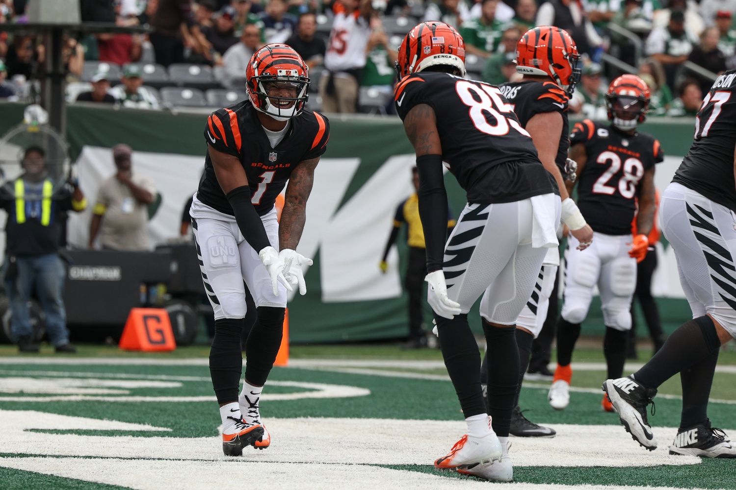 Fantasy Football Start/Sit Week 4 TNF: Will Tyreek Hill and Ja'Marr ...