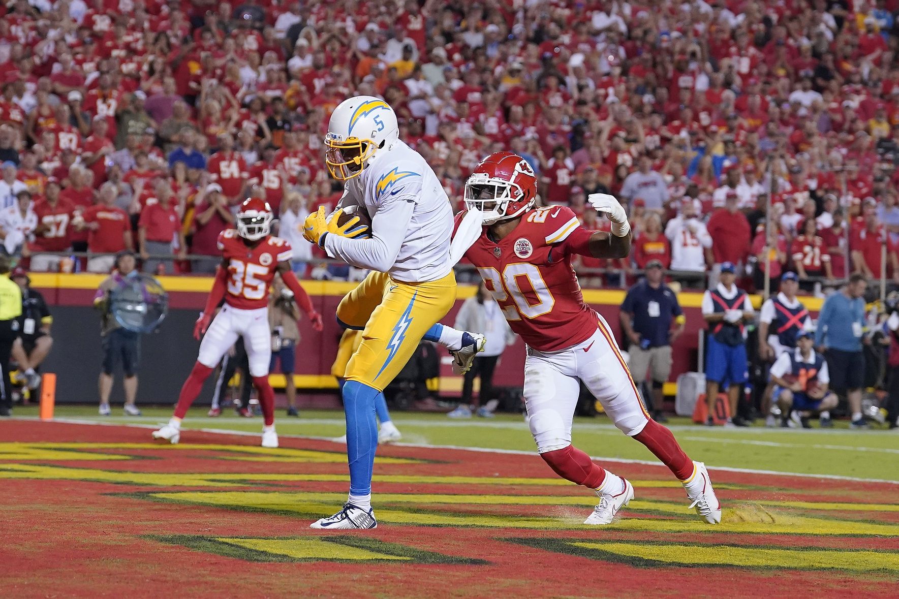 Joshua Palmer waiver wire Week 3: Will Palmer find success again ...