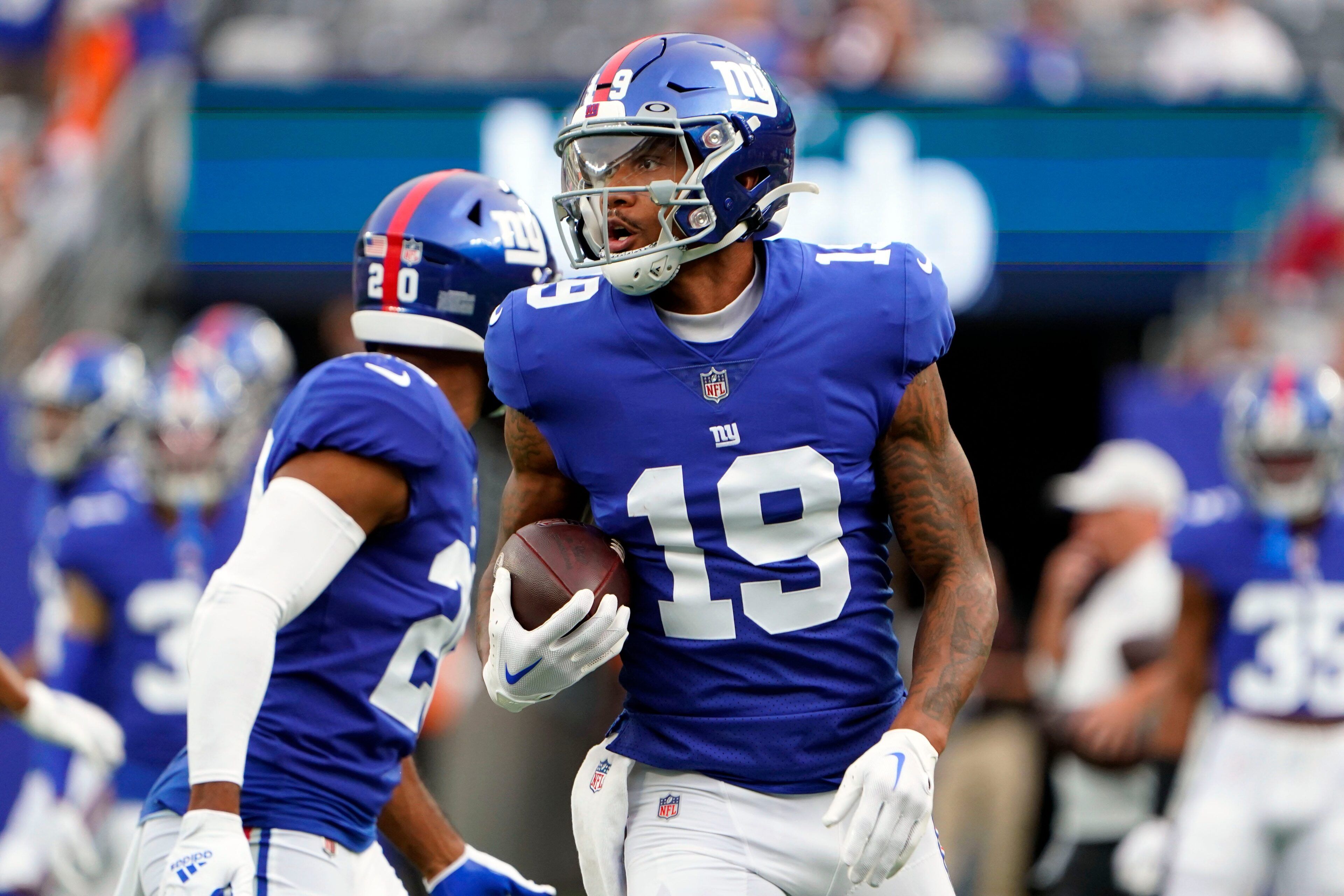 Why Giants head coach Brian Daboll isn't playing high-priced WR Kenny ...