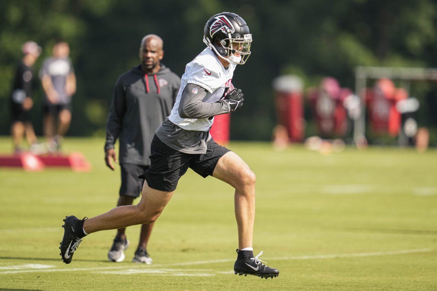 Injury update on Atlanta Falcons wide receiver Drake London and how his ...