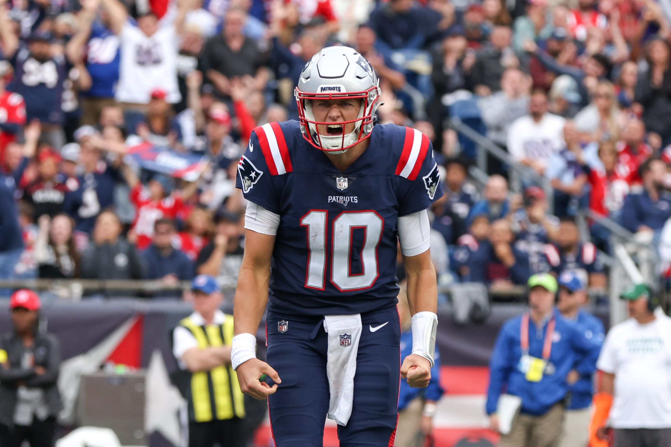 NFL Week 7 Underdog Pick’ems for Monday Night Football Include ...