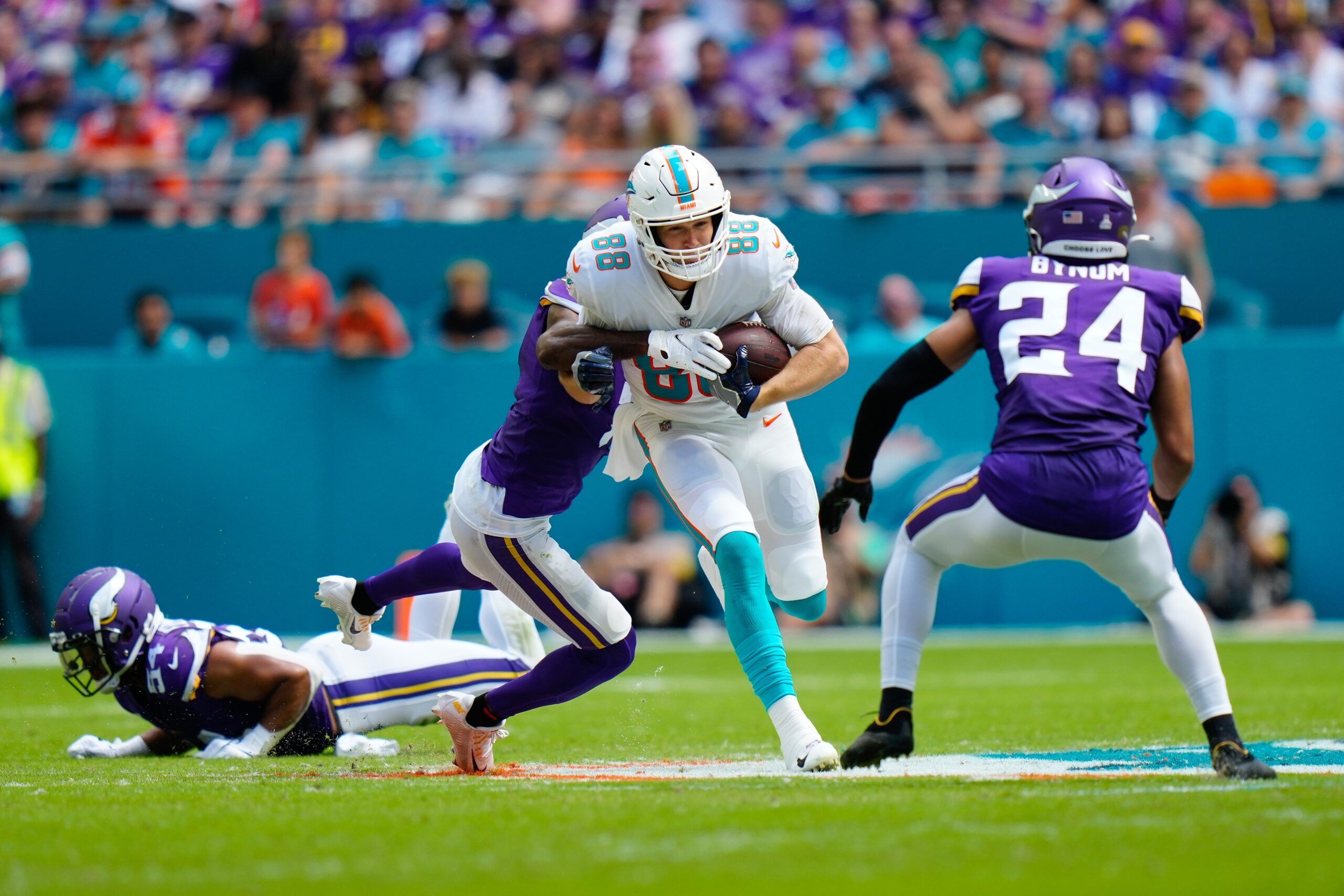 Fantasy TE Streamers and Rankings Week 7: Mike Gesicki, Robert Tonyan ...