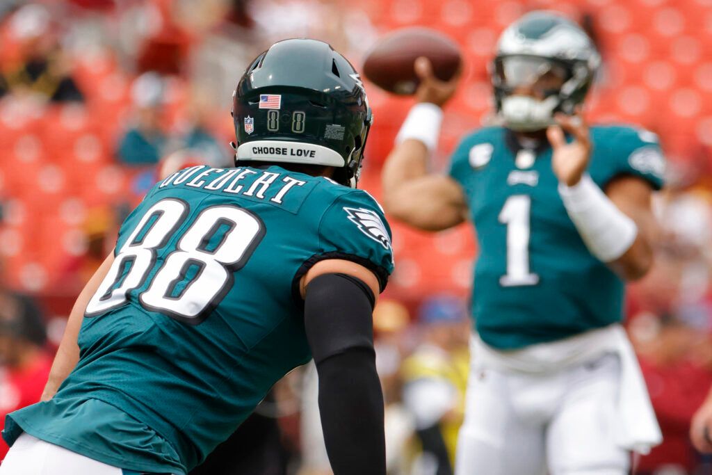 NFL Week 6 Underdog Pick’ems for Sunday Night Football Include Dallas ...