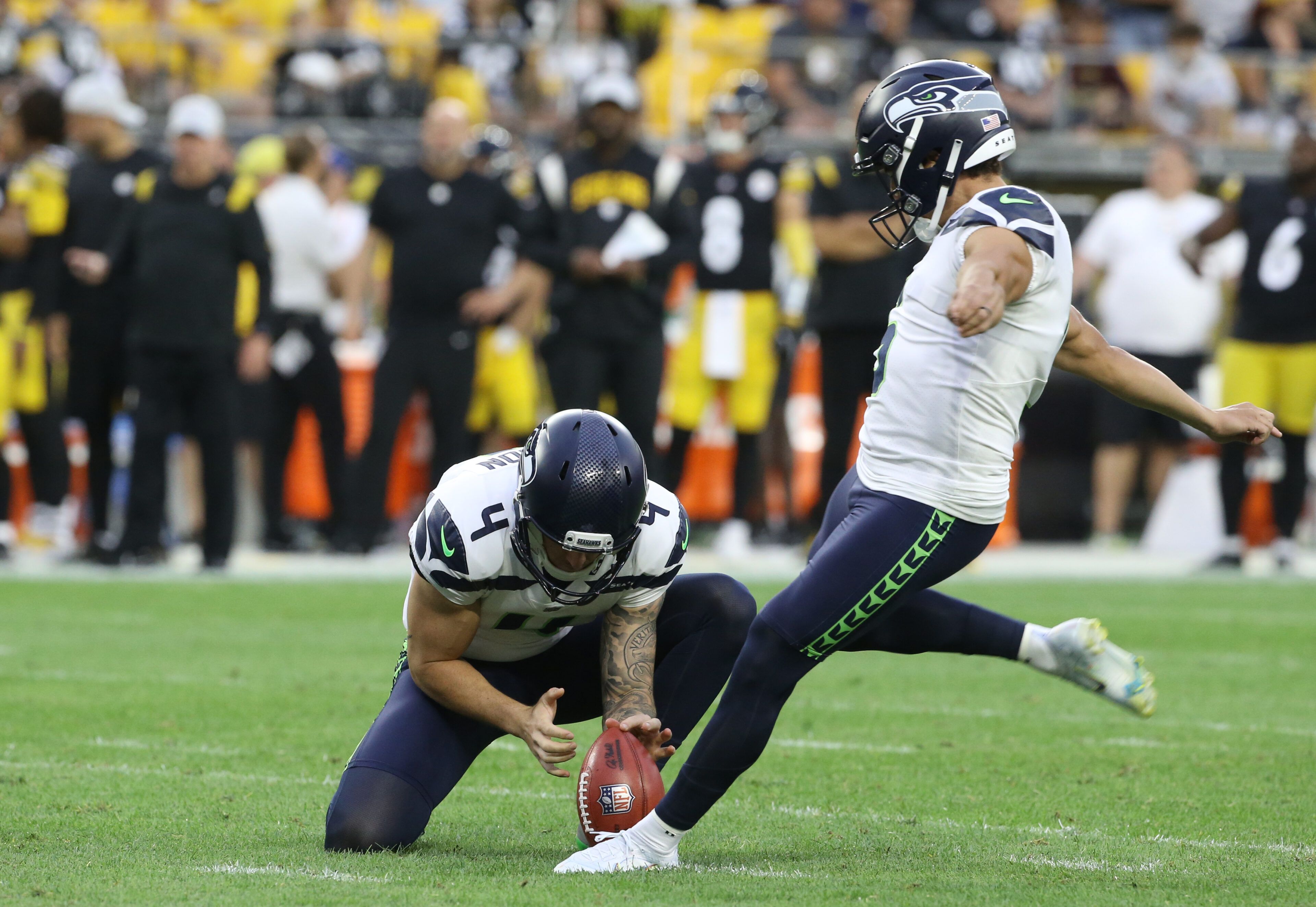 Fantasy Kicker Rankings and Streamers Week 6: Jason Myers, Chase McLaughlin, and Here's Hoping ...