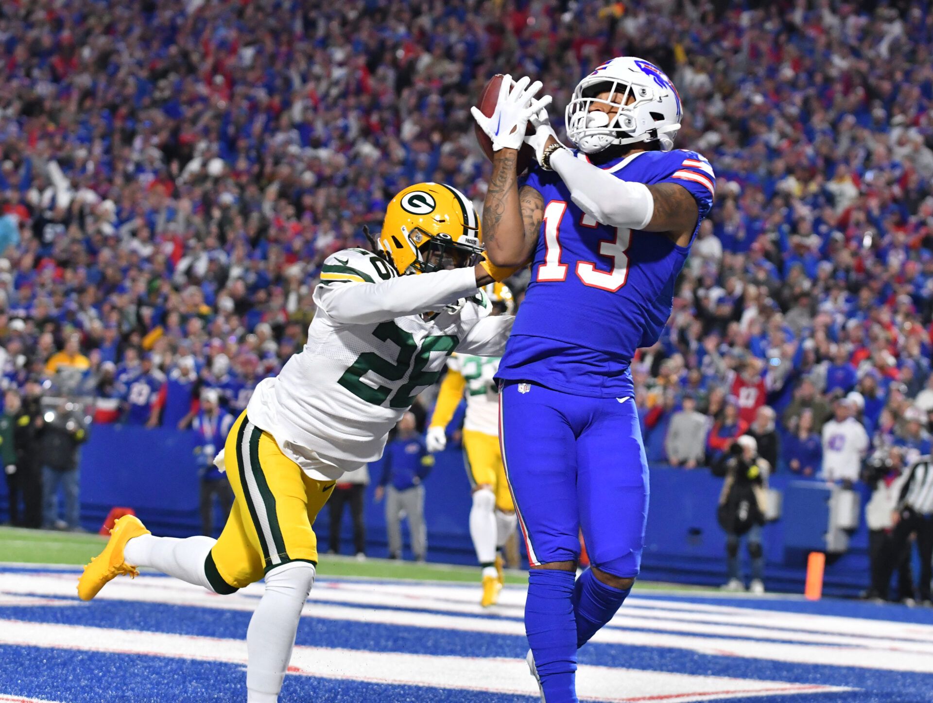 Should You Start Gabe Davis vs. Patriots? Fantasy Outlook for Bills ...