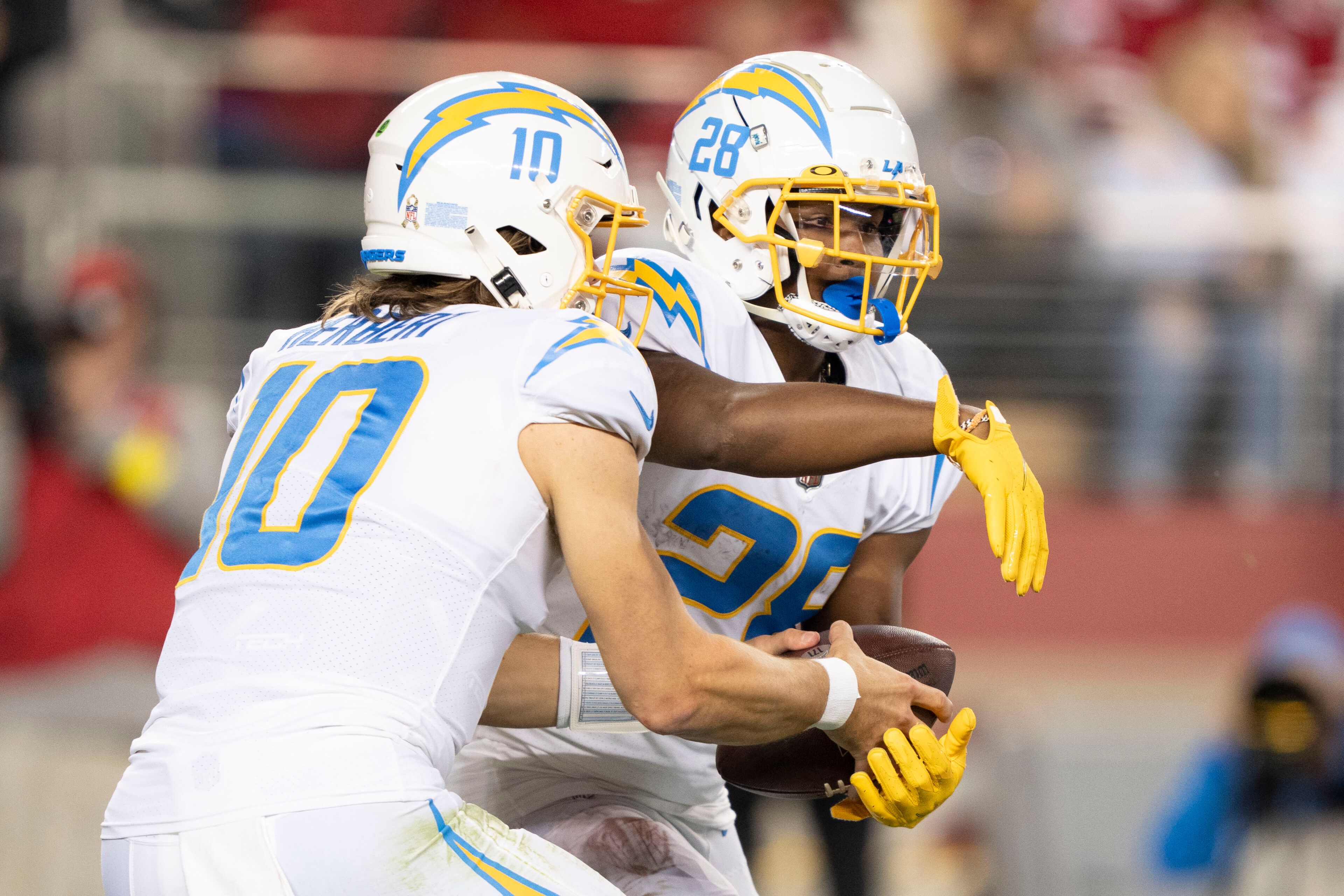 NFL Week 11 Predictions and Picks Against the Spread: Patrick Mahomes ...