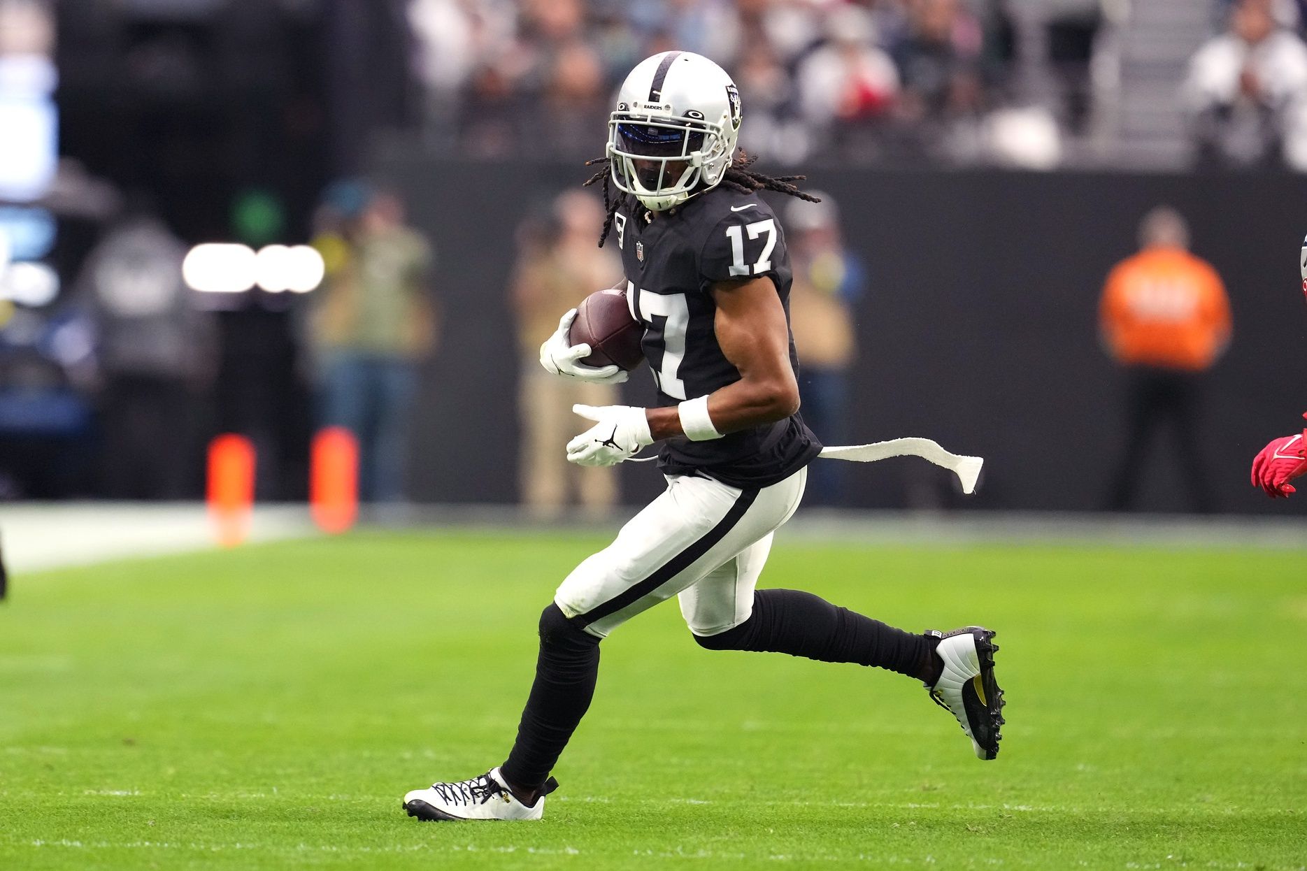 Steelers vs. Raiders DFS Picks: Lineup Includes Davante Adams, Jaylen ...