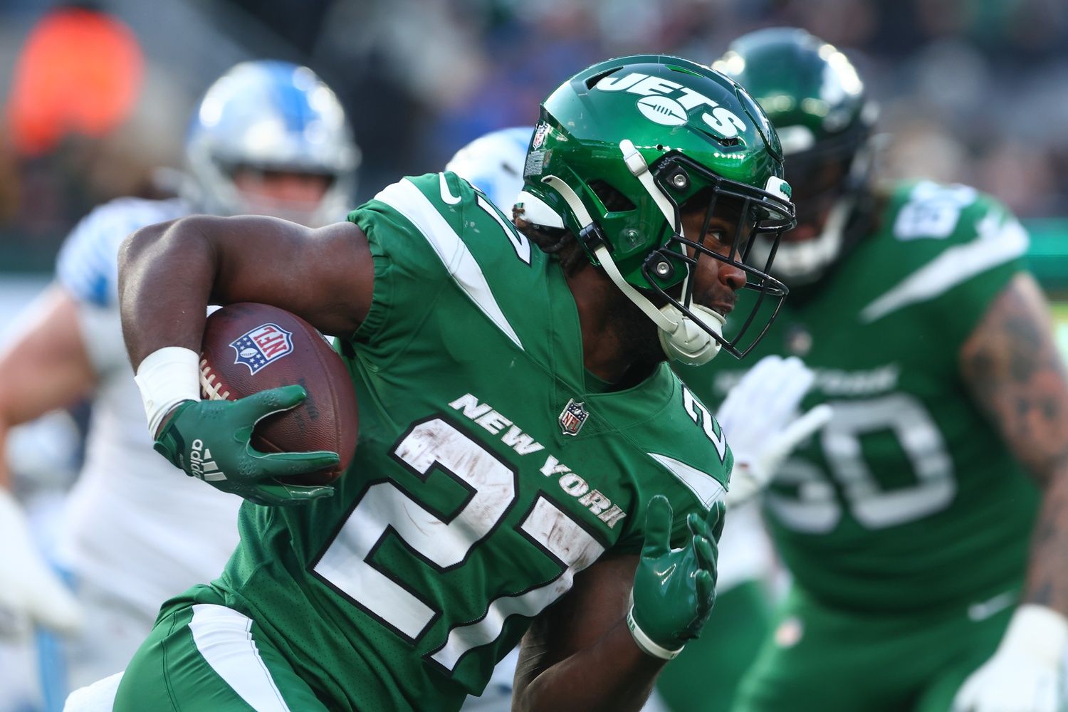 Zonovan Knight Start/Sit Week 16: Should You Start Jets Running Back ...