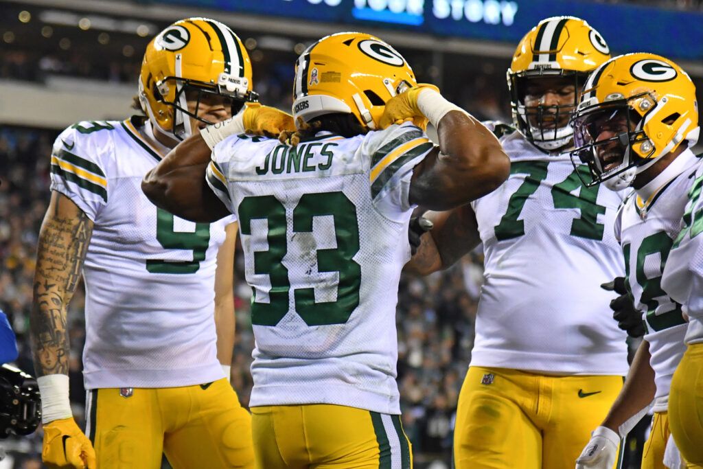 Packers vs. Rams Monday Night Football DFS Picks: Lineup Includes Aaron Jones, AJ Dillon ...