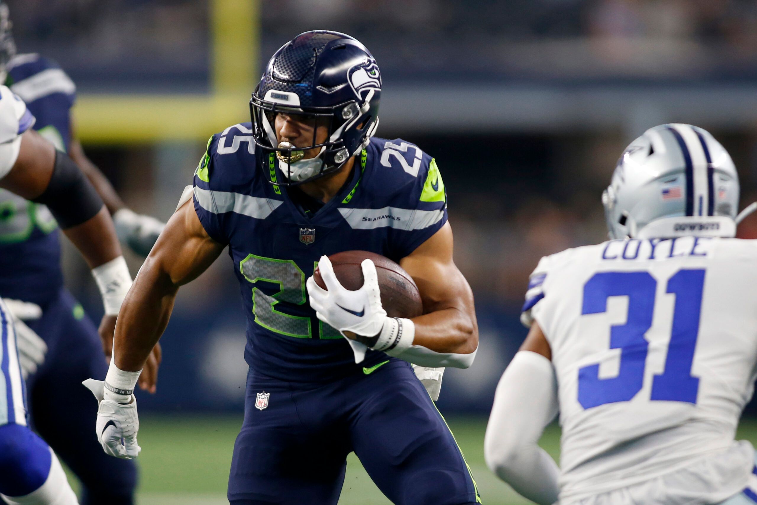 Travis Homer Waiver Wire Week 15: Should You Add the Seahawks RB ...