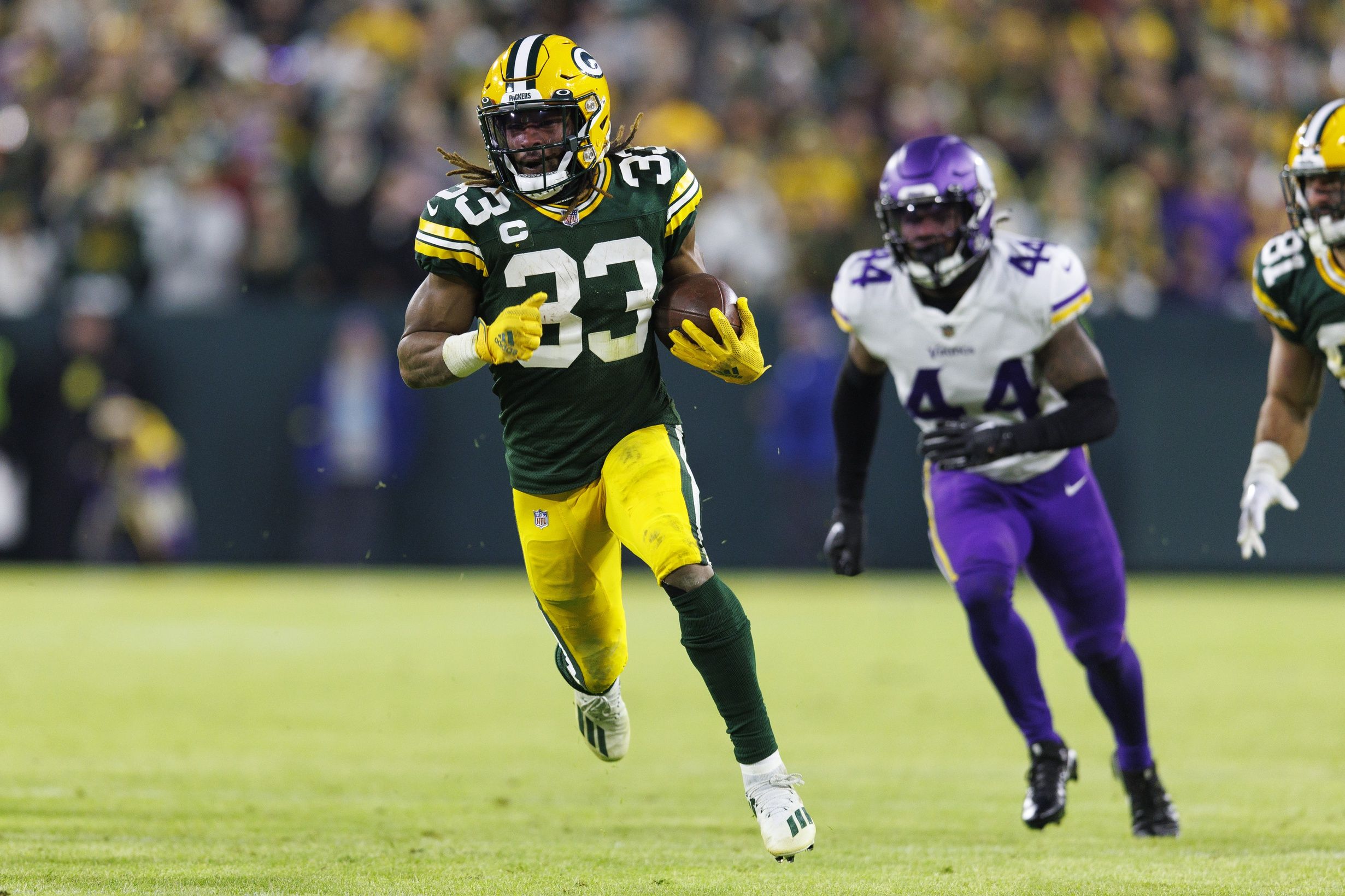 Anytime TD Scorer Predictions Week 18: Targets Include Aaron Jones, Zay ...