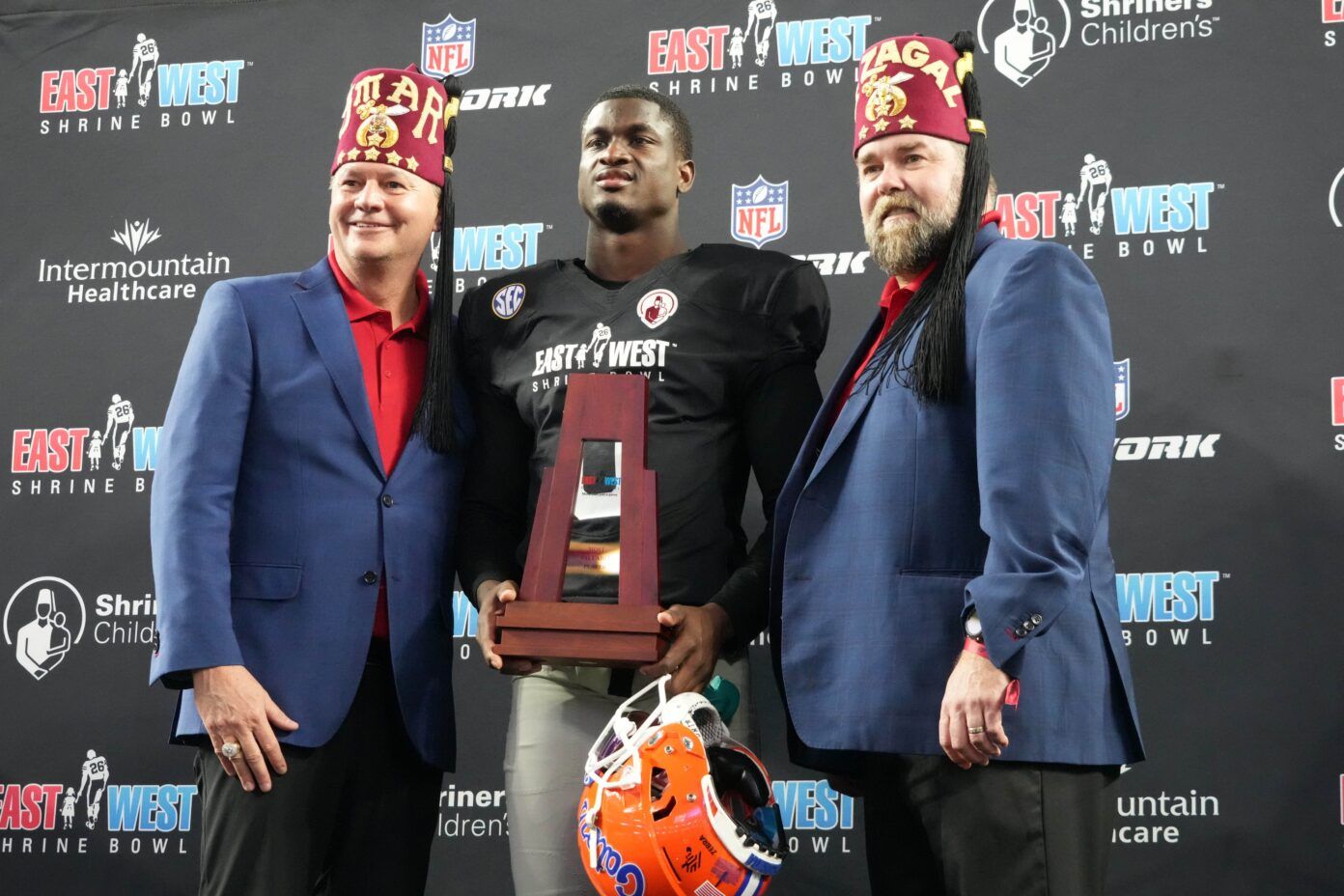 Final Risers From the 2023 East-West Shrine Bowl Include Trey Dean III ...