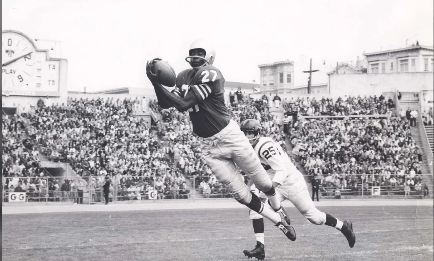 Who Was the First-Ever NFL Free Agent?