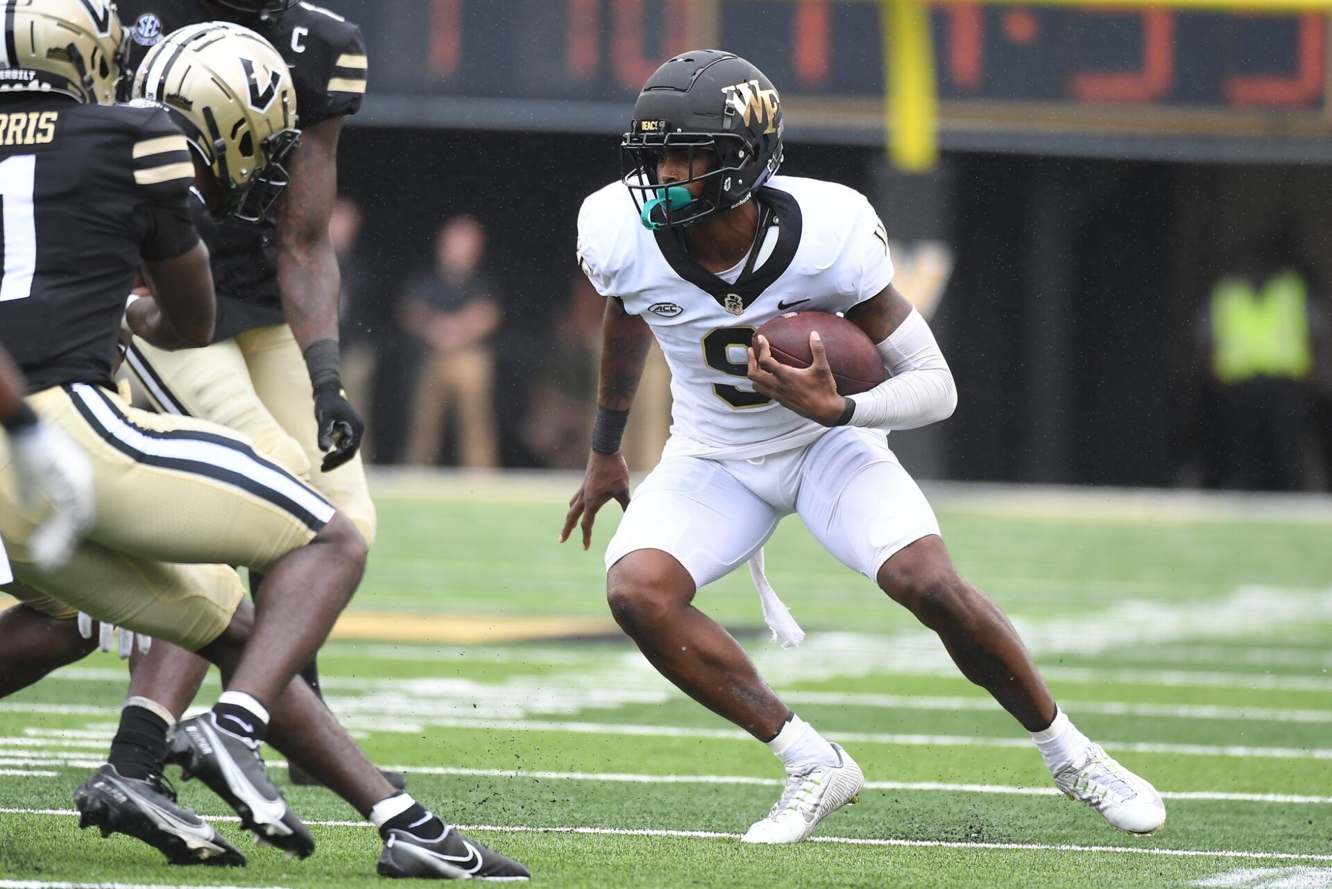 Wake Forest 2023 NFL Draft Scouting Reports Include Kobie Turner and Jacorey Johns