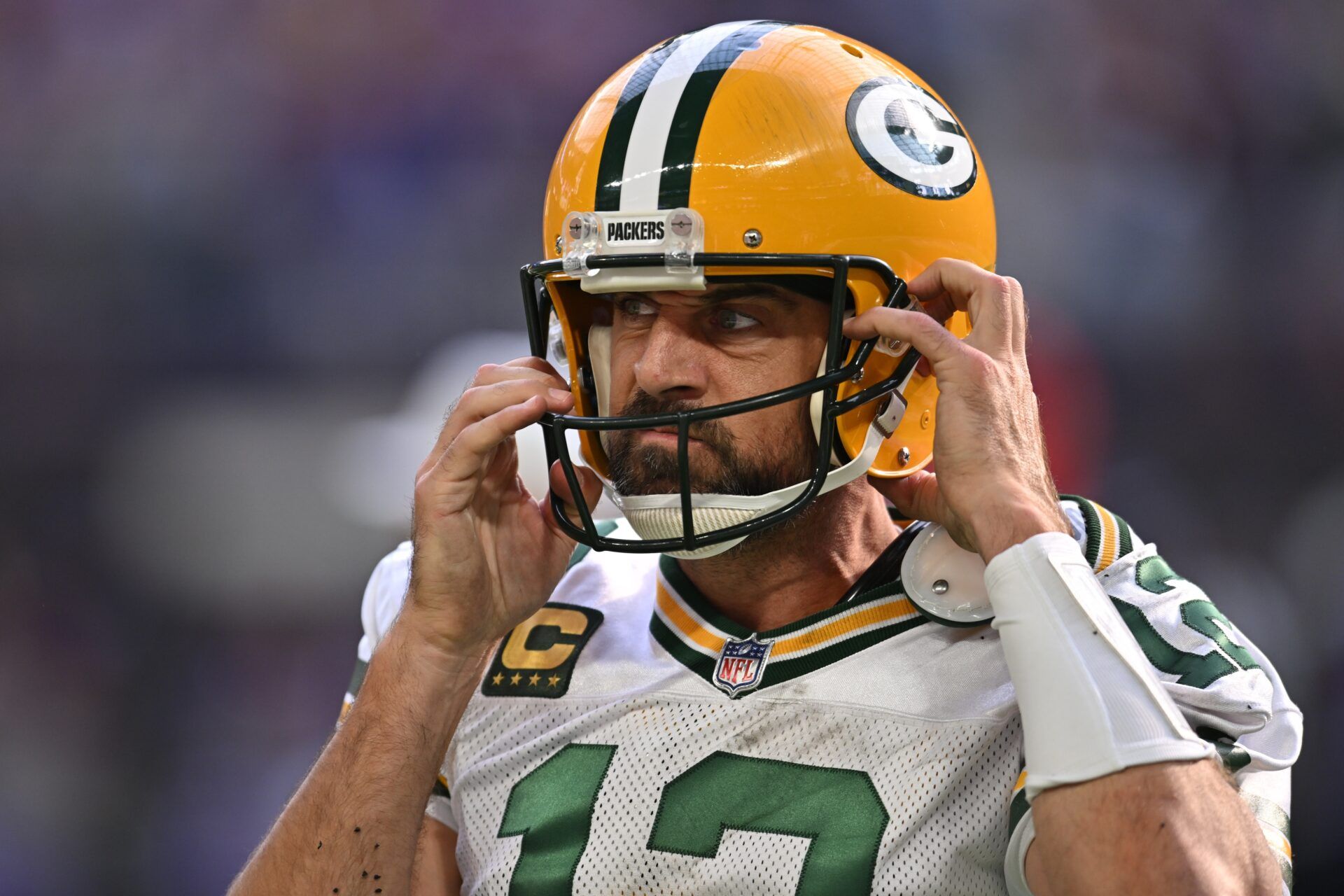 Aaron Rodgers Trade Rumors: What's Holding up a Packers-Jets Deal?
