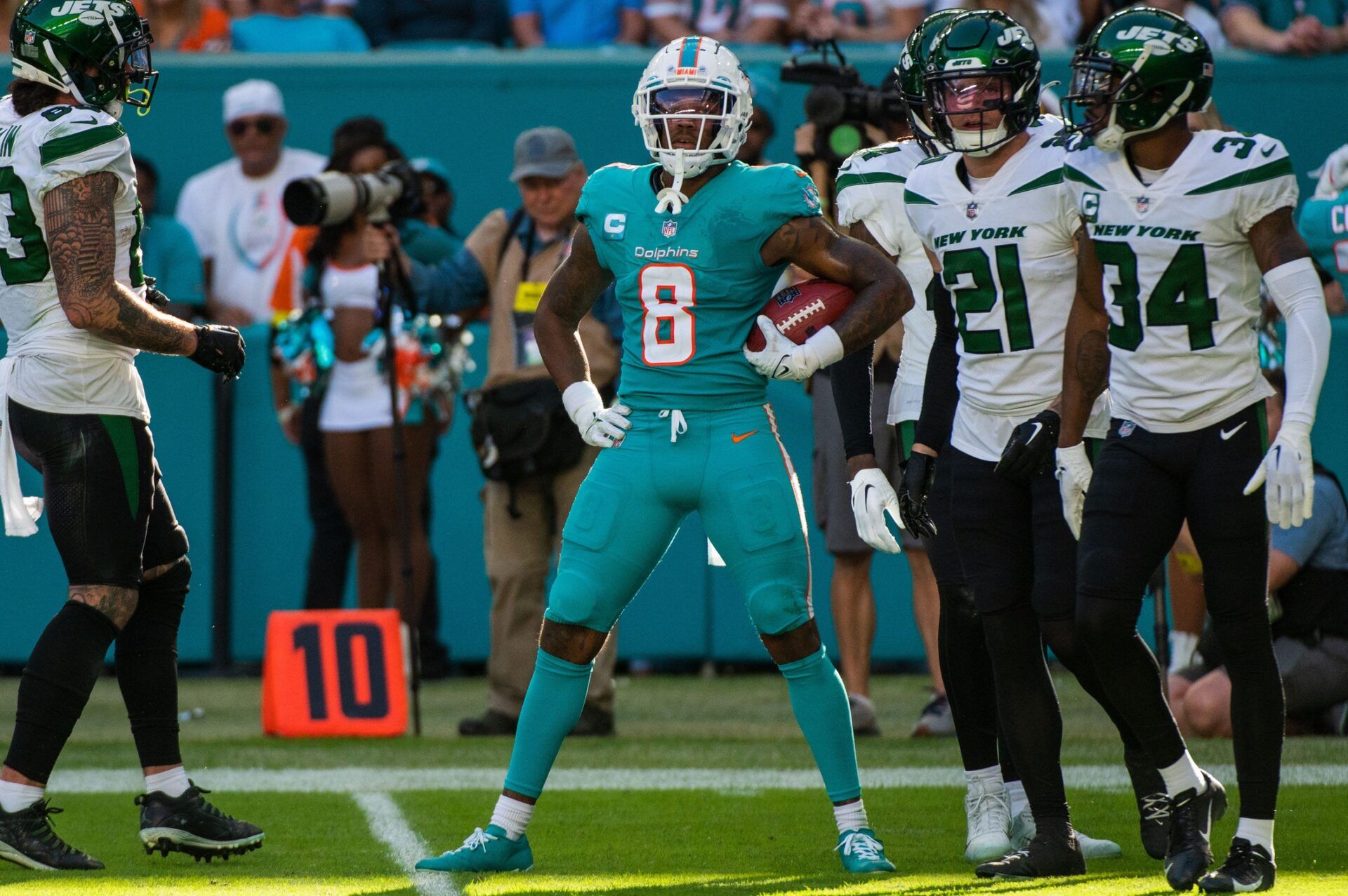 Ahead of Hugely Important Year, Miami Dolphins Safety Jevon Holland ...
