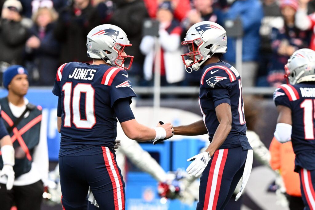 In Mac Jones He Trusts? JuJu Smith-Schuster Confident New England ...