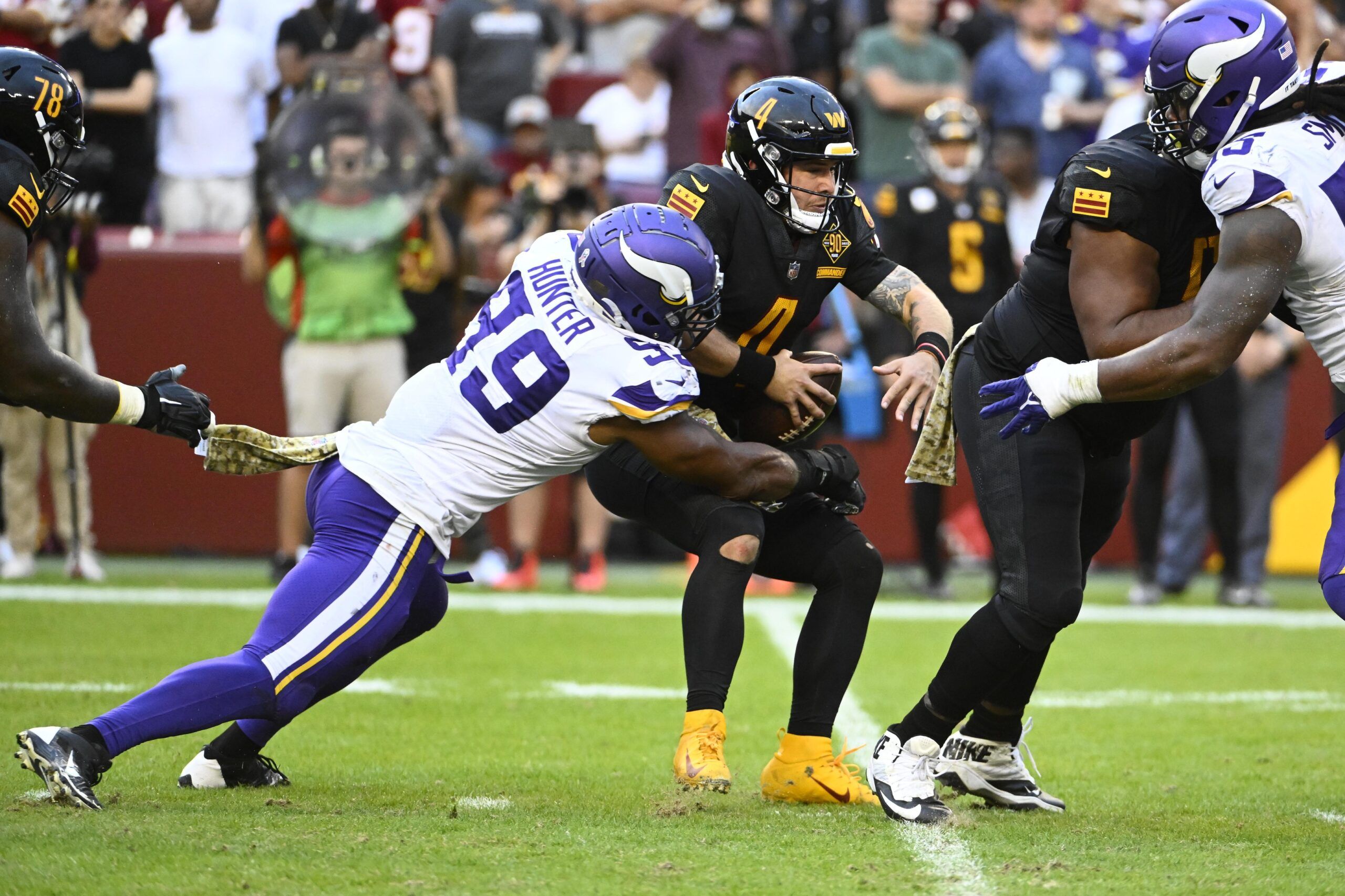 Danielle Hunter Trade Rumors: Landing Spots for Vikings EDGE Include ...