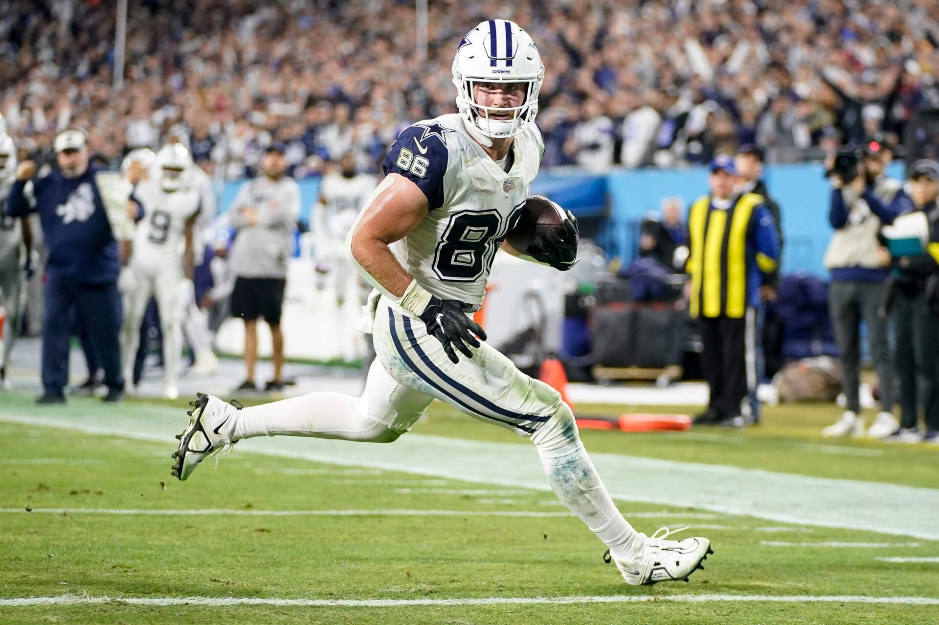 Dalton Schultz Fantasy Outlook: Will the Move to Houston Drop Him Out ...