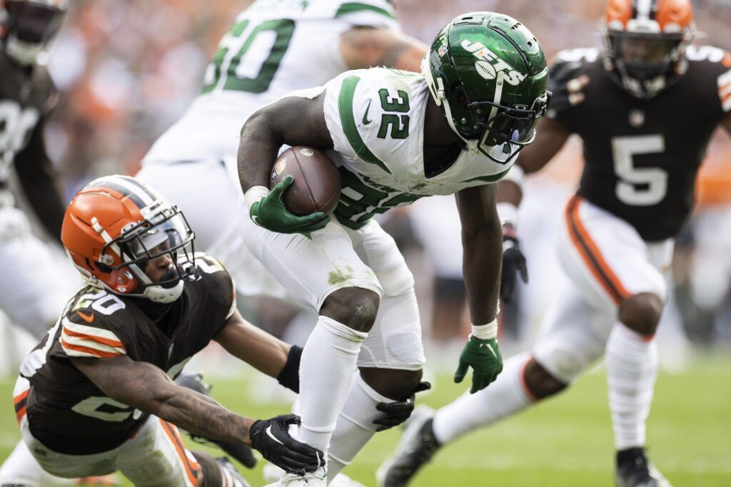 What Time Is the NFL Game Tonight? Start time for Jets vs. Browns ...