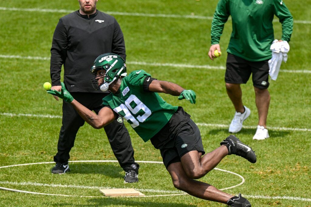 New York Jets Depth Chart: Players We Might See on the Field Tonight