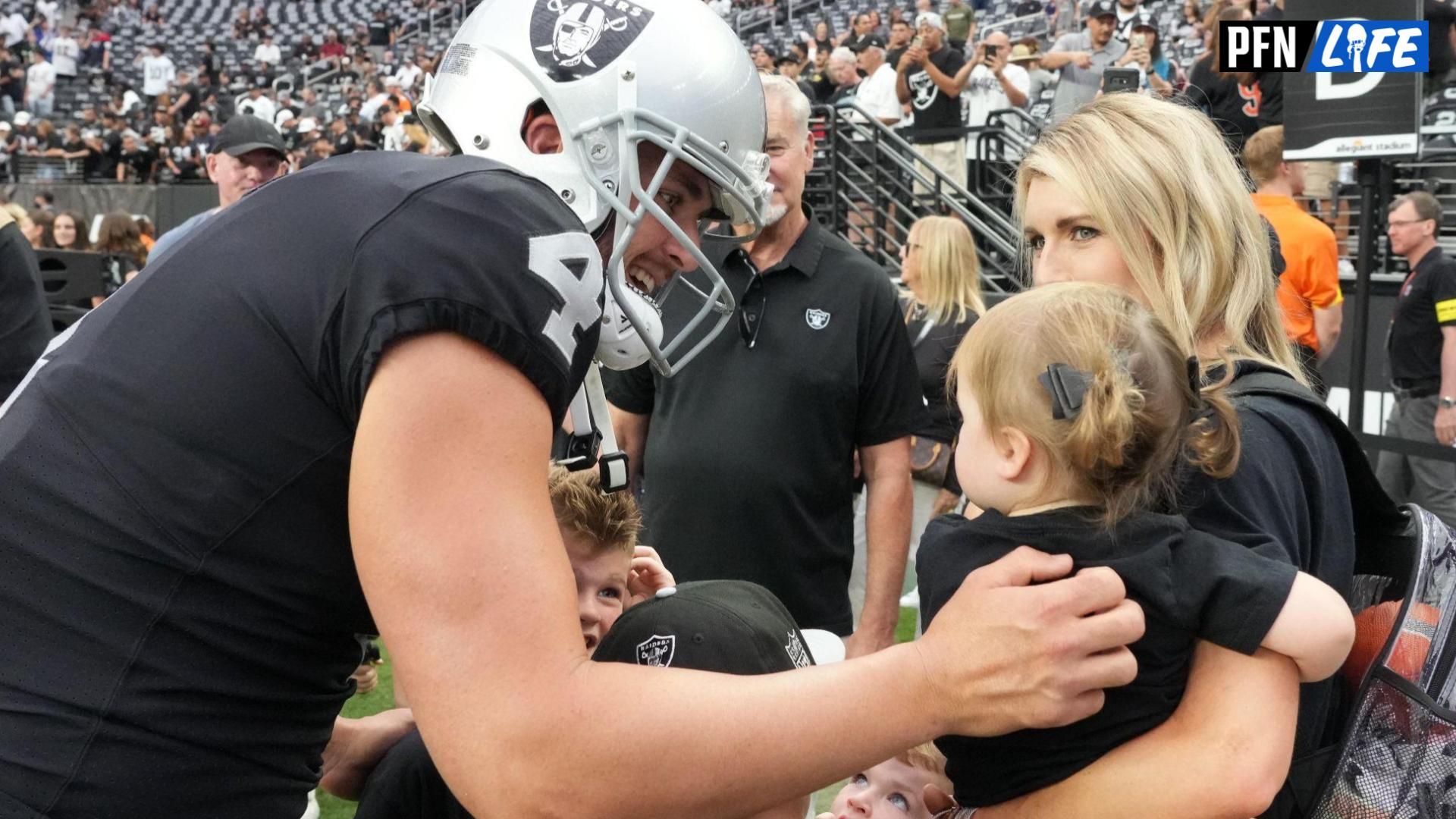 Who Is Derek Carr's Wife? Meet the Saints QB's Longtime Partner Heather ...