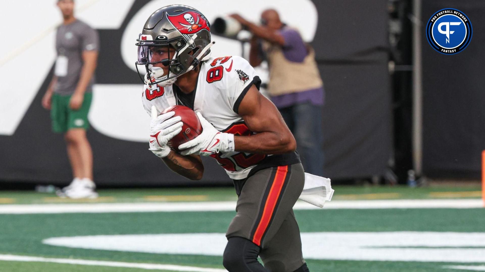 Deven Thompkins Fantasy Waiver Wire: Should I Pick Up the Bucs WR This ...