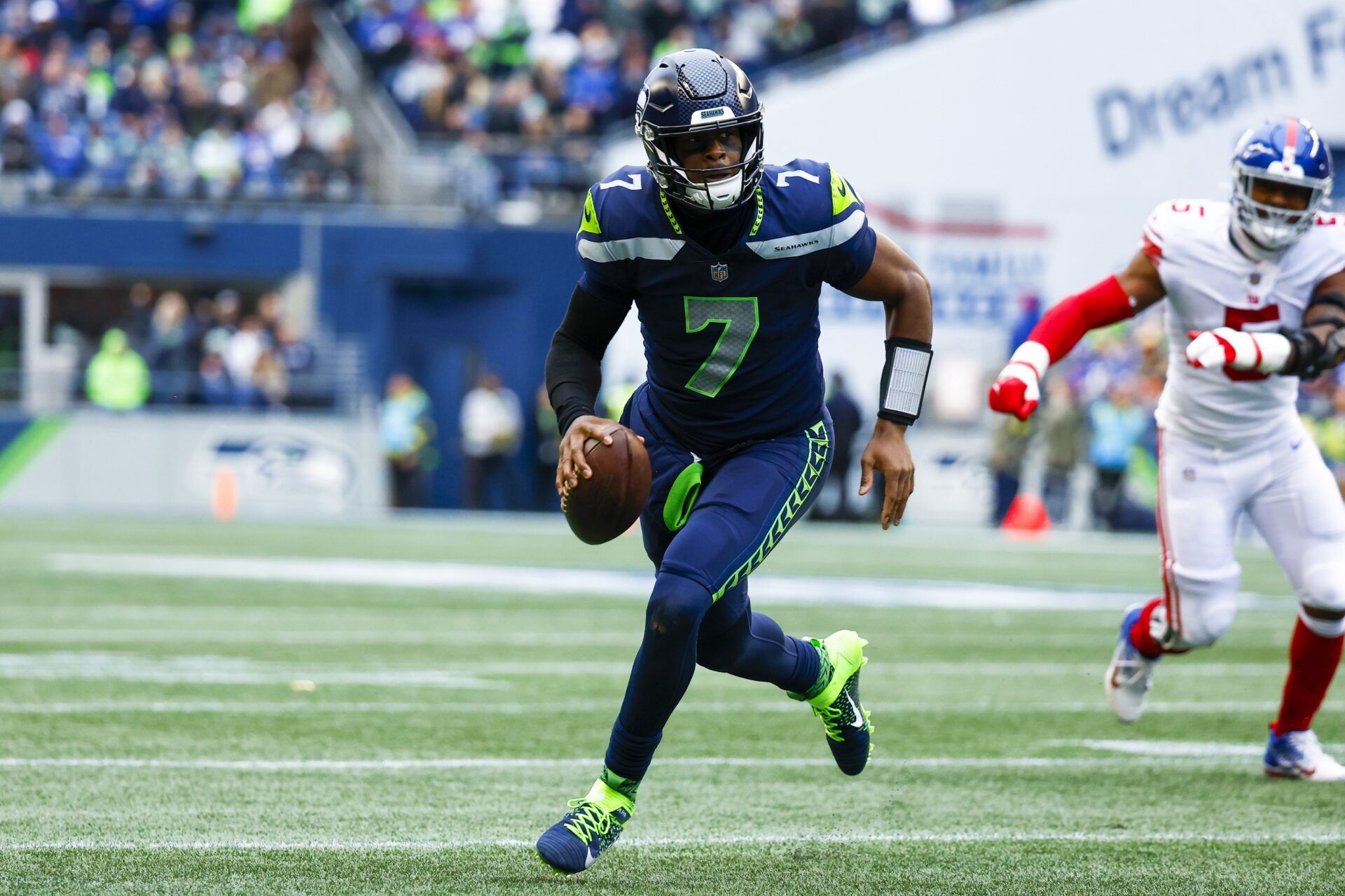 Seahawks vs. Giants Score, Highlights, and More: Seahawks Demolish ...