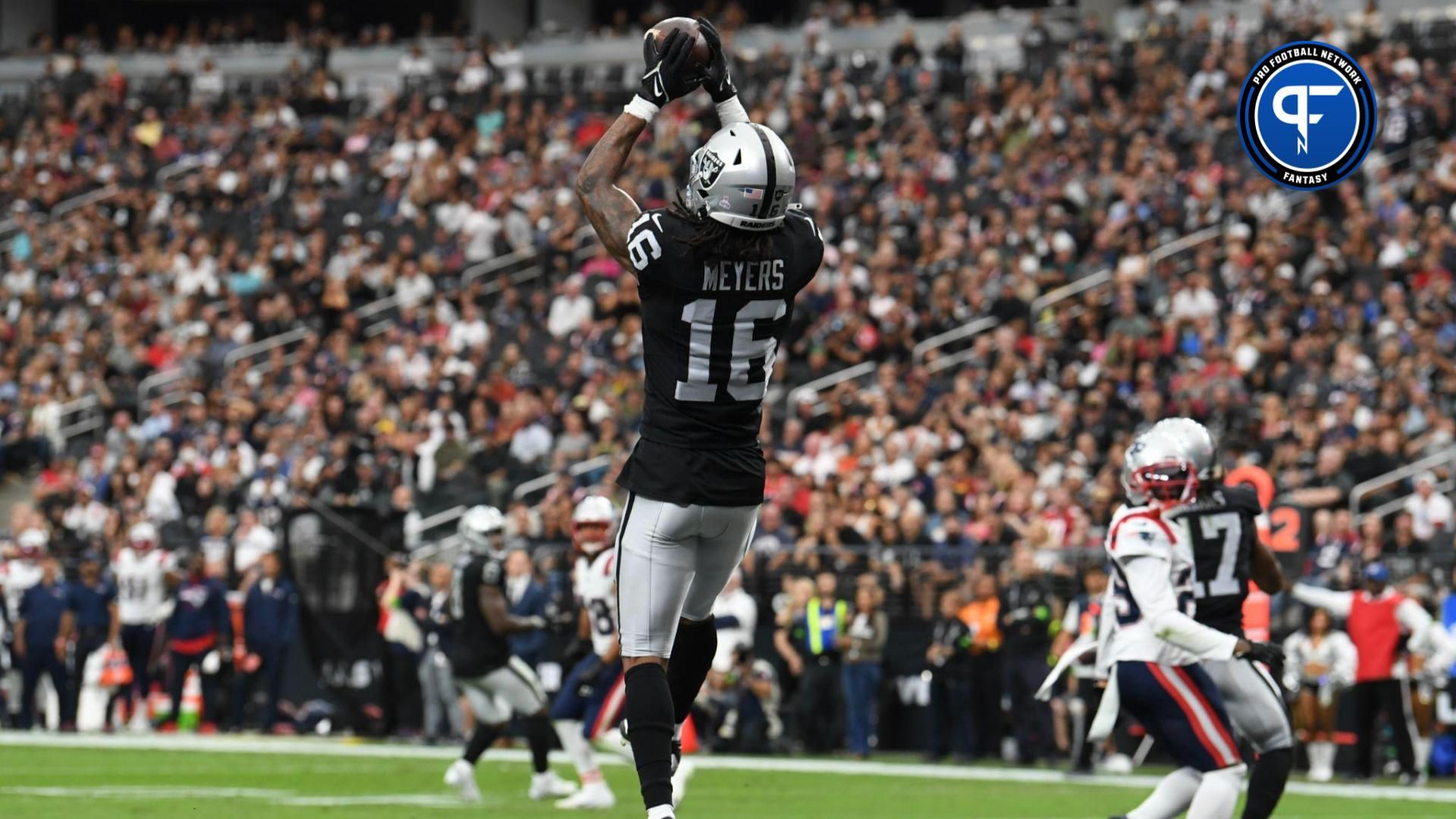 Las Vegas Raiders vs. Chicago Bears Start ‘Em, Sit ‘Em: Players To Target Include Jakobi Meyers ...