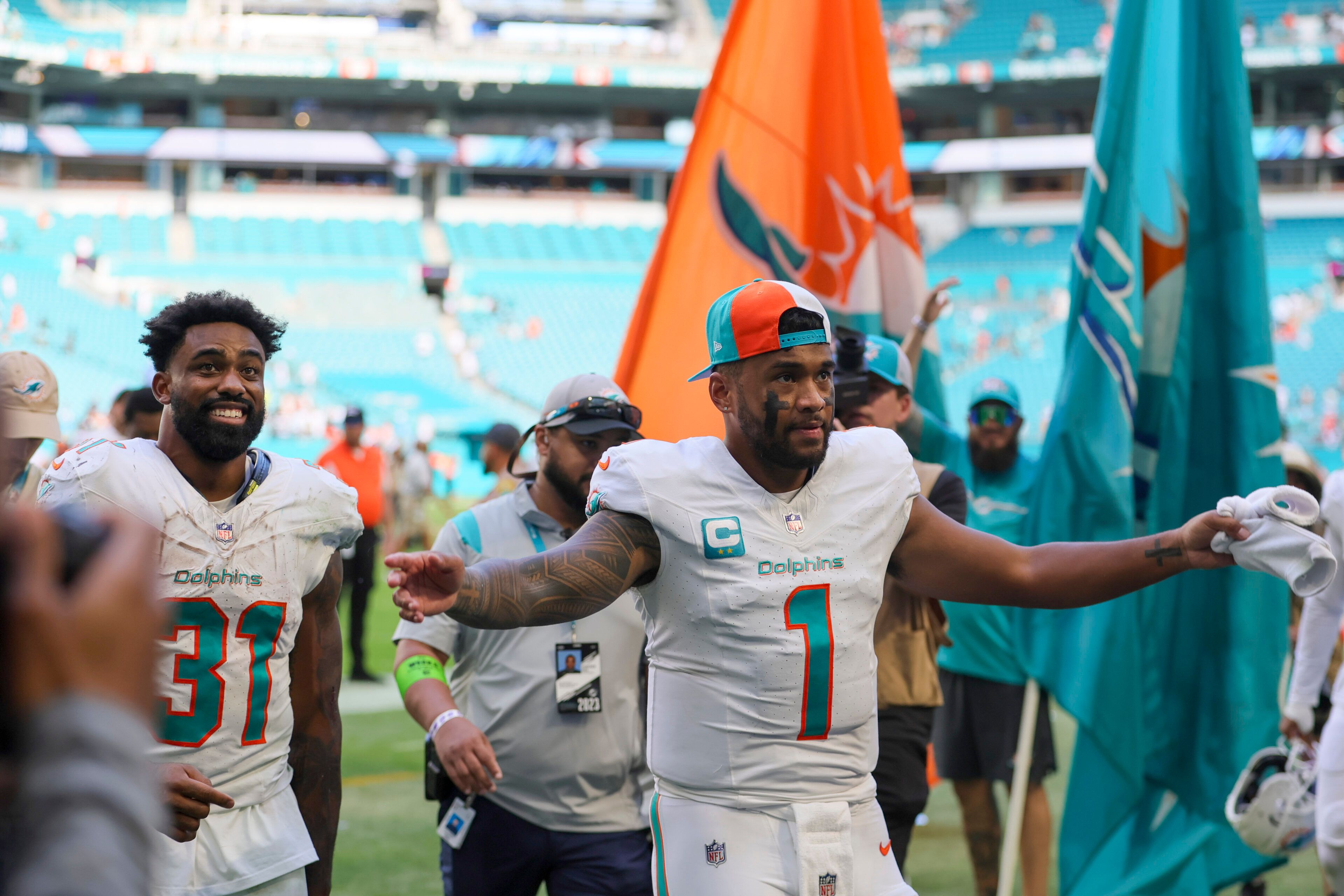 NFL Games Today: Sunday TV Schedule, Start Times, Live Stream Options ...