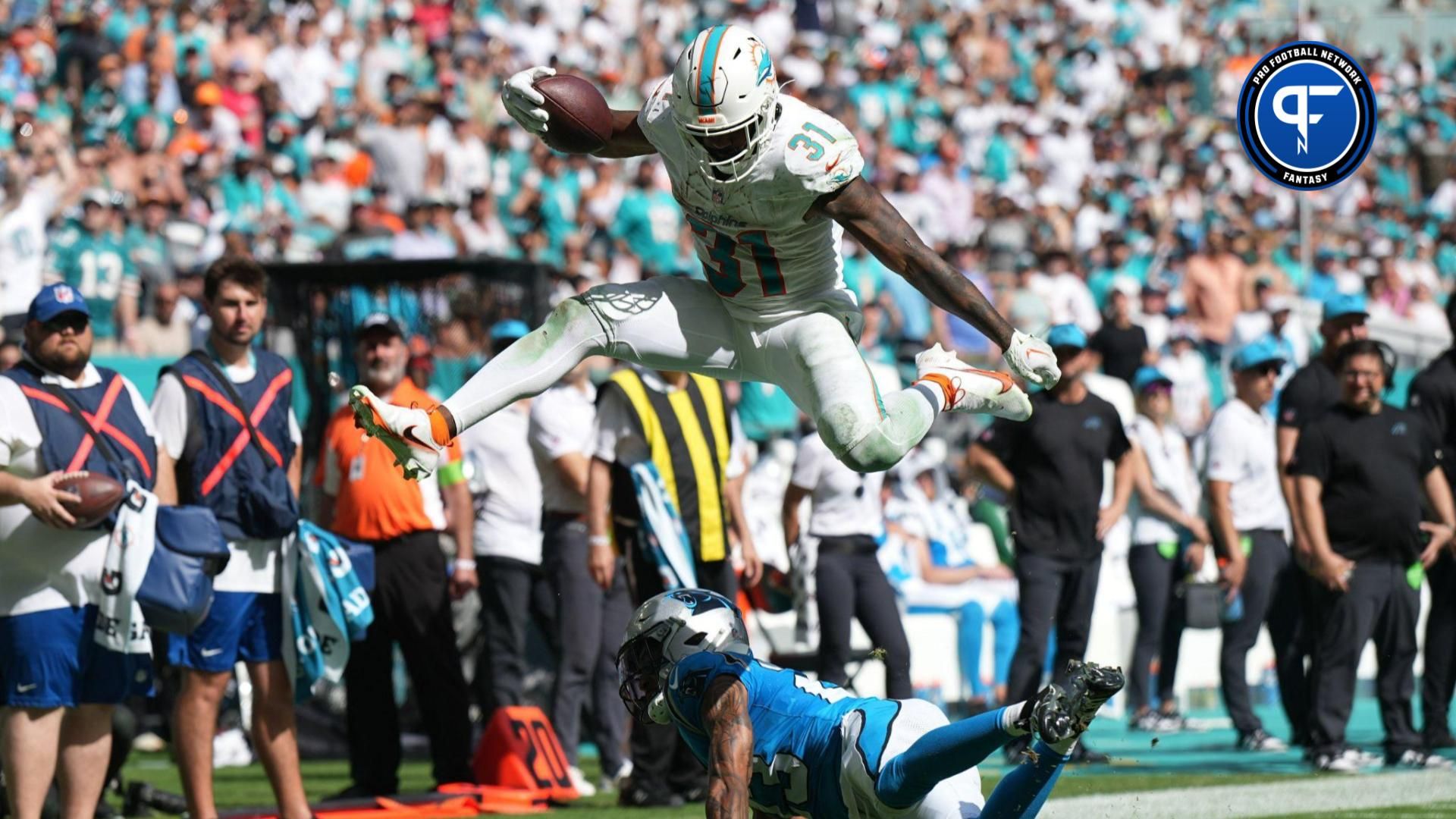 Should You Start Raheem Mostert or Jahmyr Gibbs in Fantasy Football Week 8?