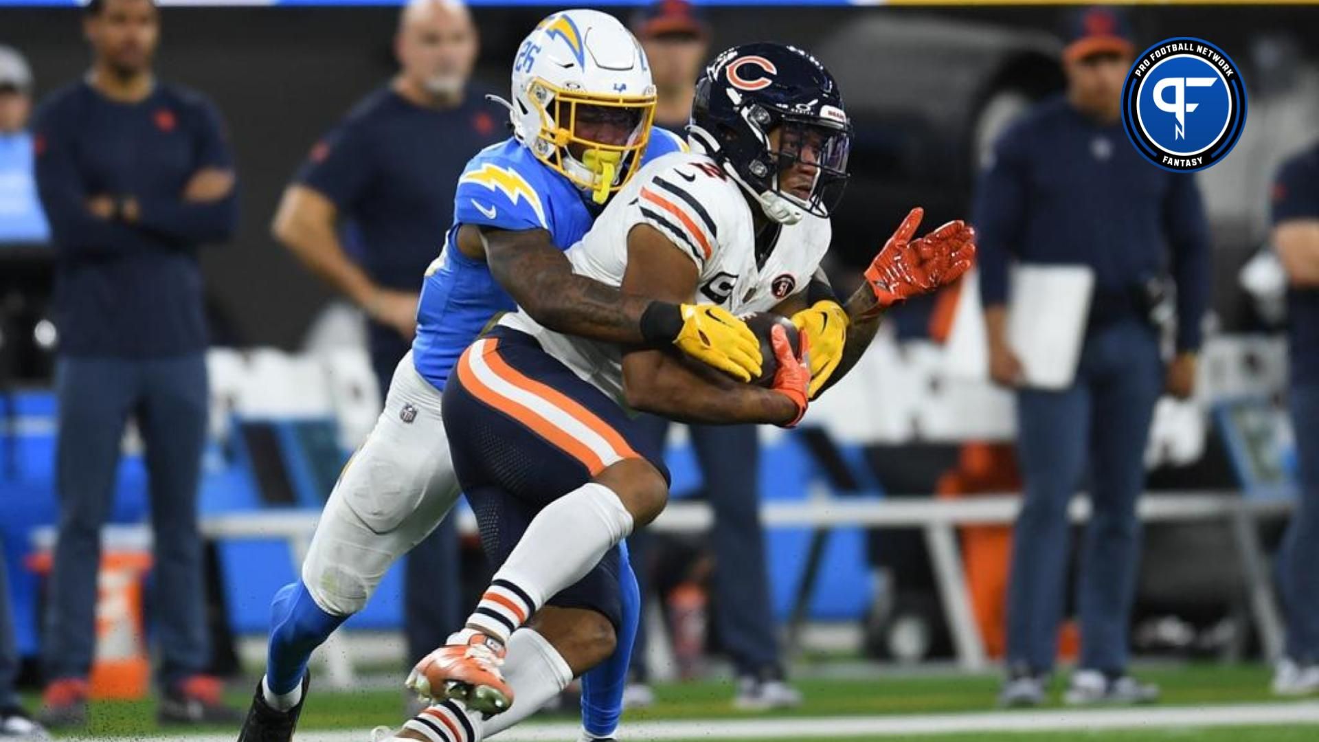 Should You Start DJ Moore or Chris Godwin for Fantasy Football Week 9?