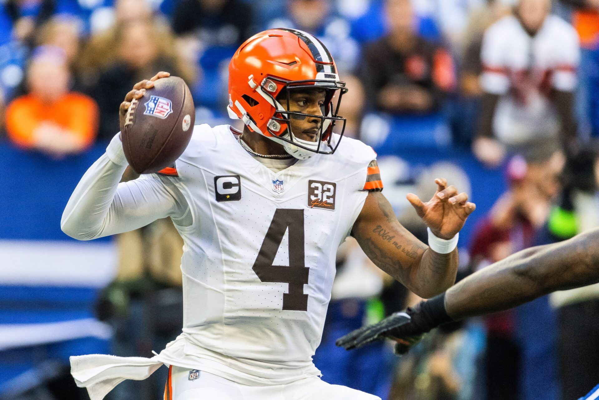 Is DeShaun Watson Playing Today? Latest Injury News and Updates