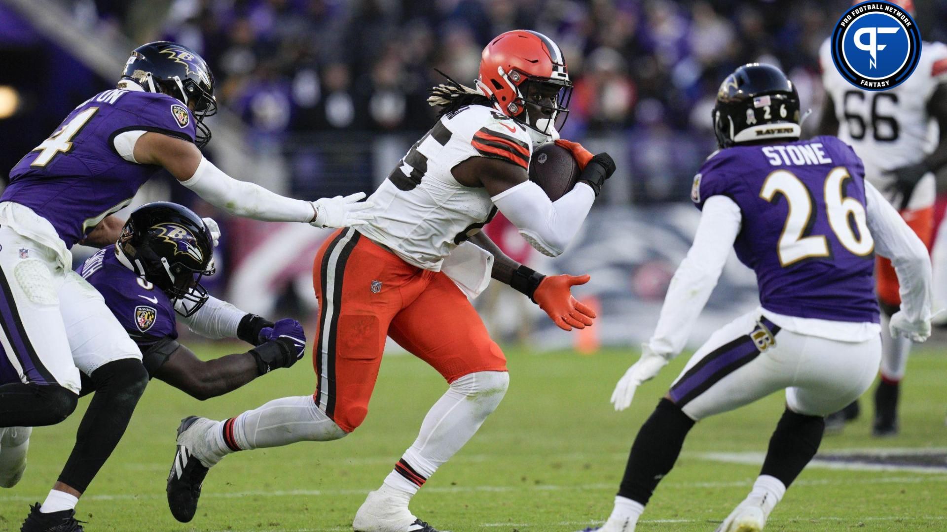 Fantasy Week 11 TE Start/Sit: How Should You Handle Trey McBride and ...