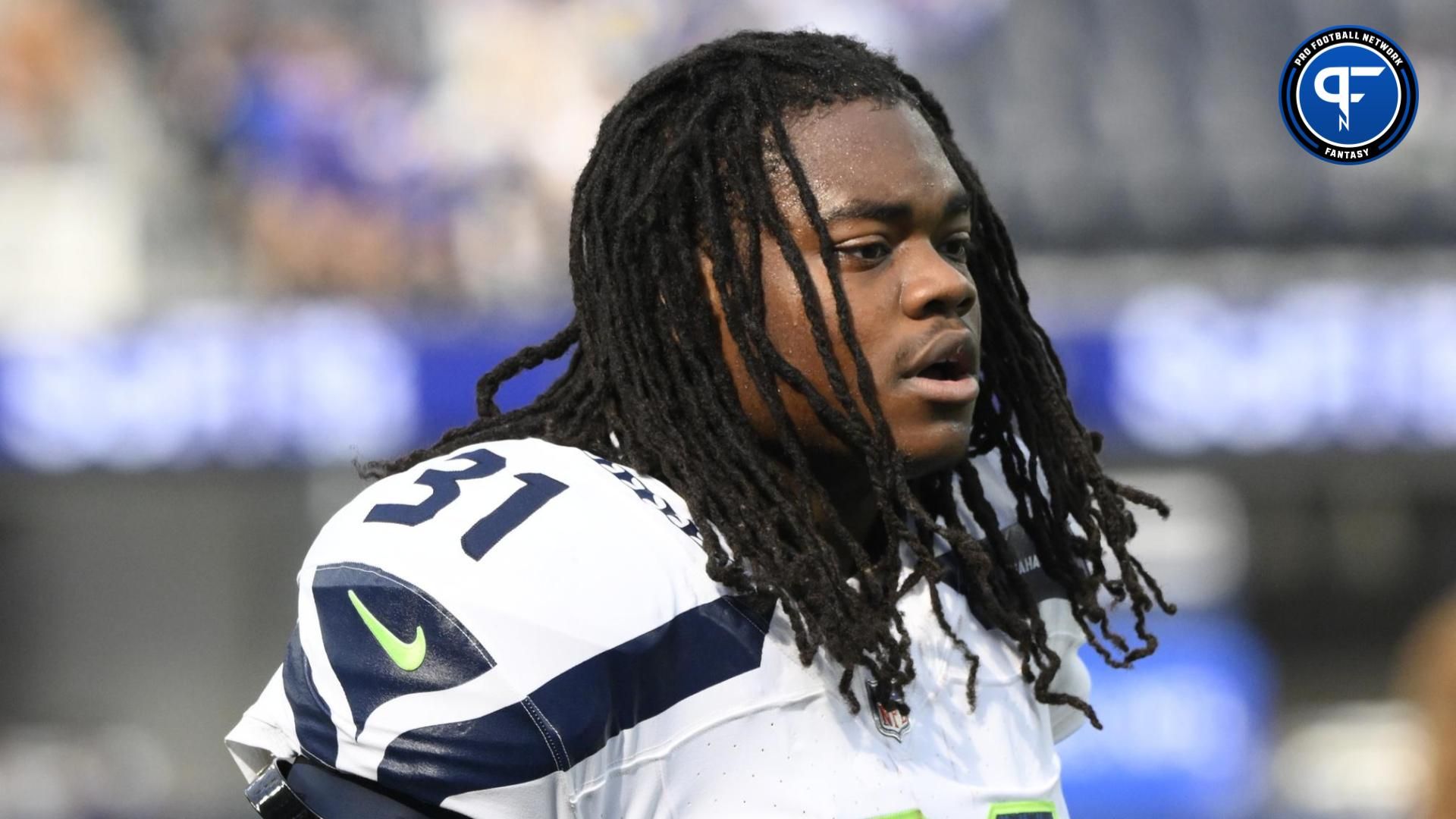 DeeJay Dallas Fantasy Waiver Wire: Should I Pick Up the Seahawks RB ...