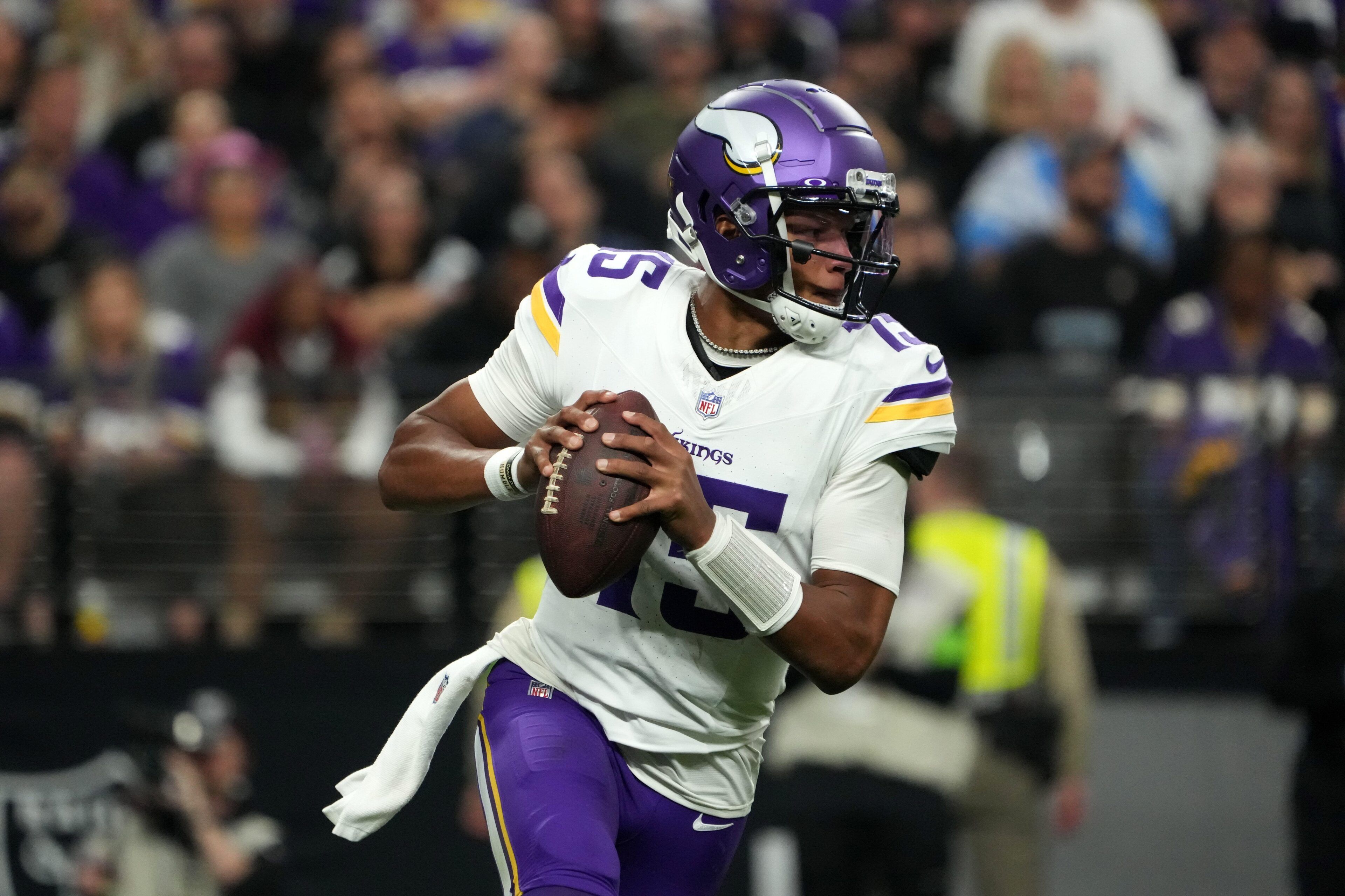 What Happened to Joshua Dobbs? Vikings QB Benched for Nick Mullens After Recent Struggles