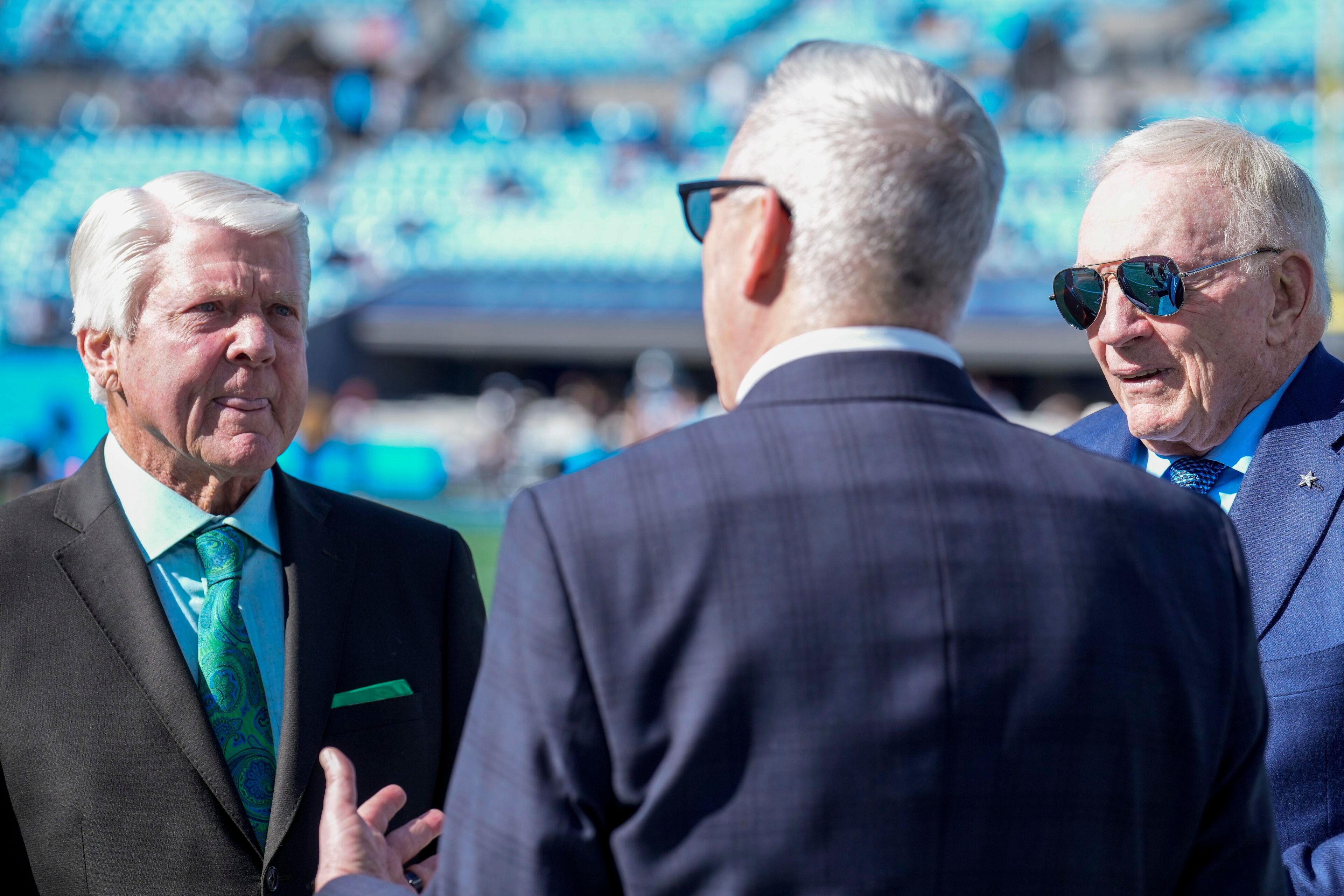 Did Jimmy Johnson and Jerry Jones Play College Football Together? A ...