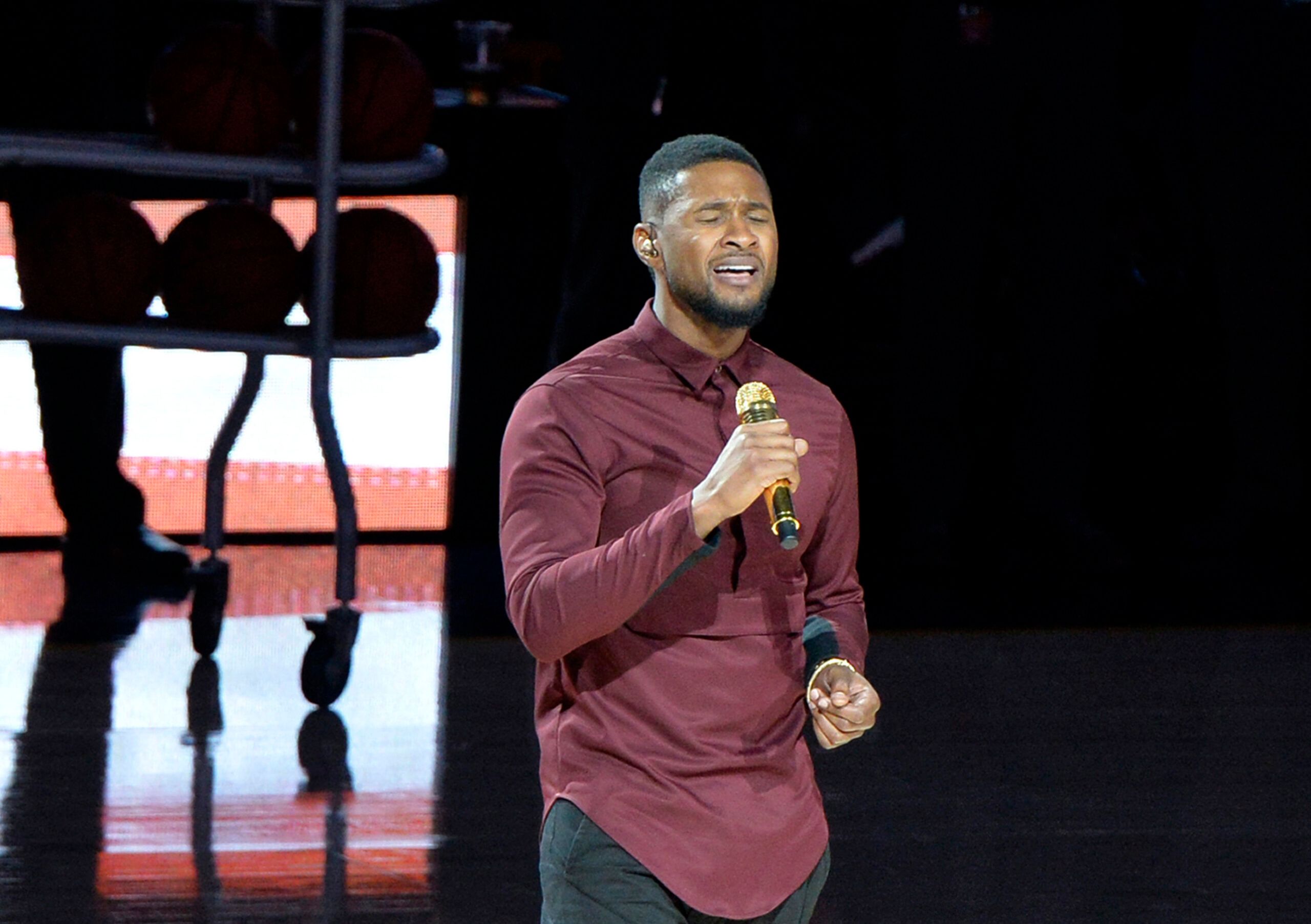 What Is Usher's Real Name? A Look at the Artist's Family's History and ...