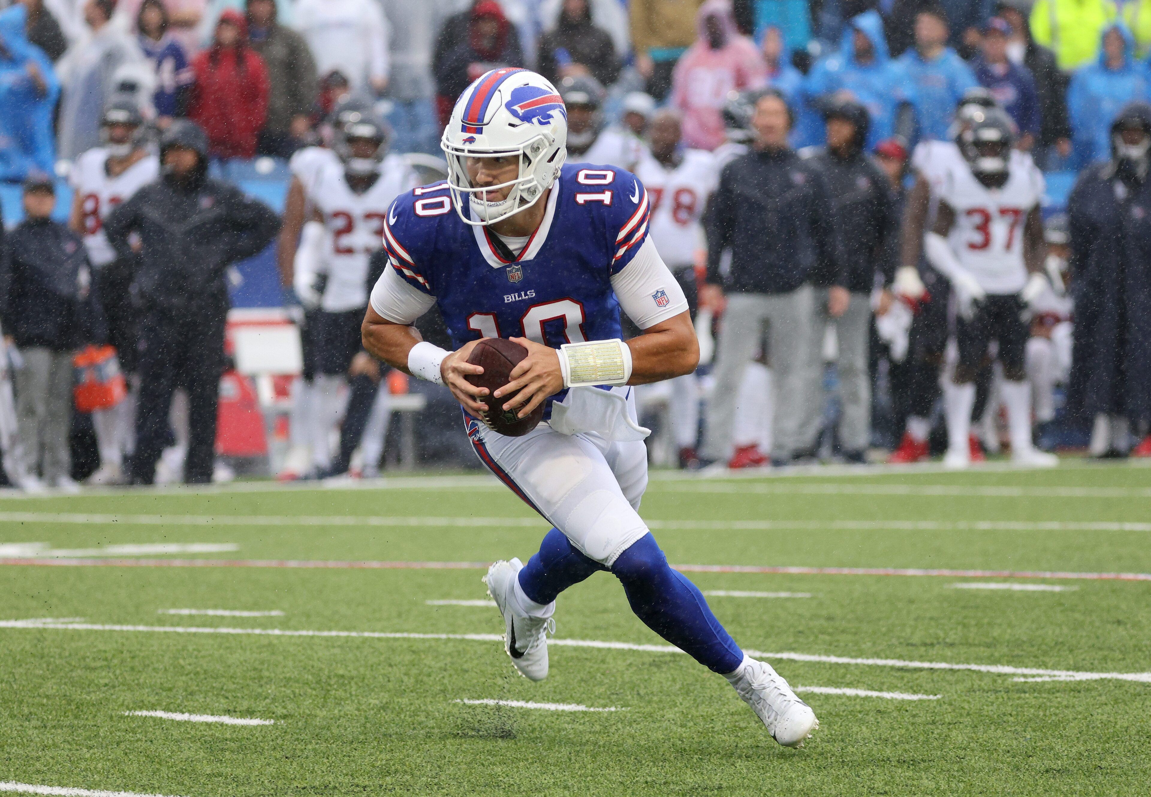Former NFL Player Rips Buffalo Bills for Mitchell Trubisky Signing ...