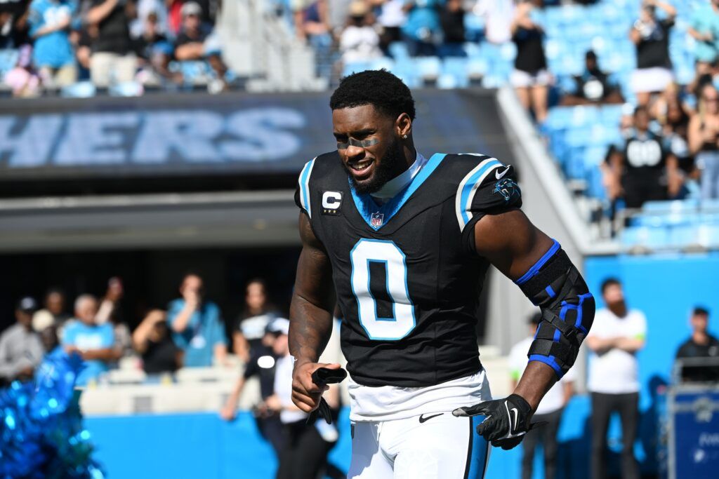 NFL Trade Rumors: Giants in Talks With Panthers for Star Edge Rusher ...