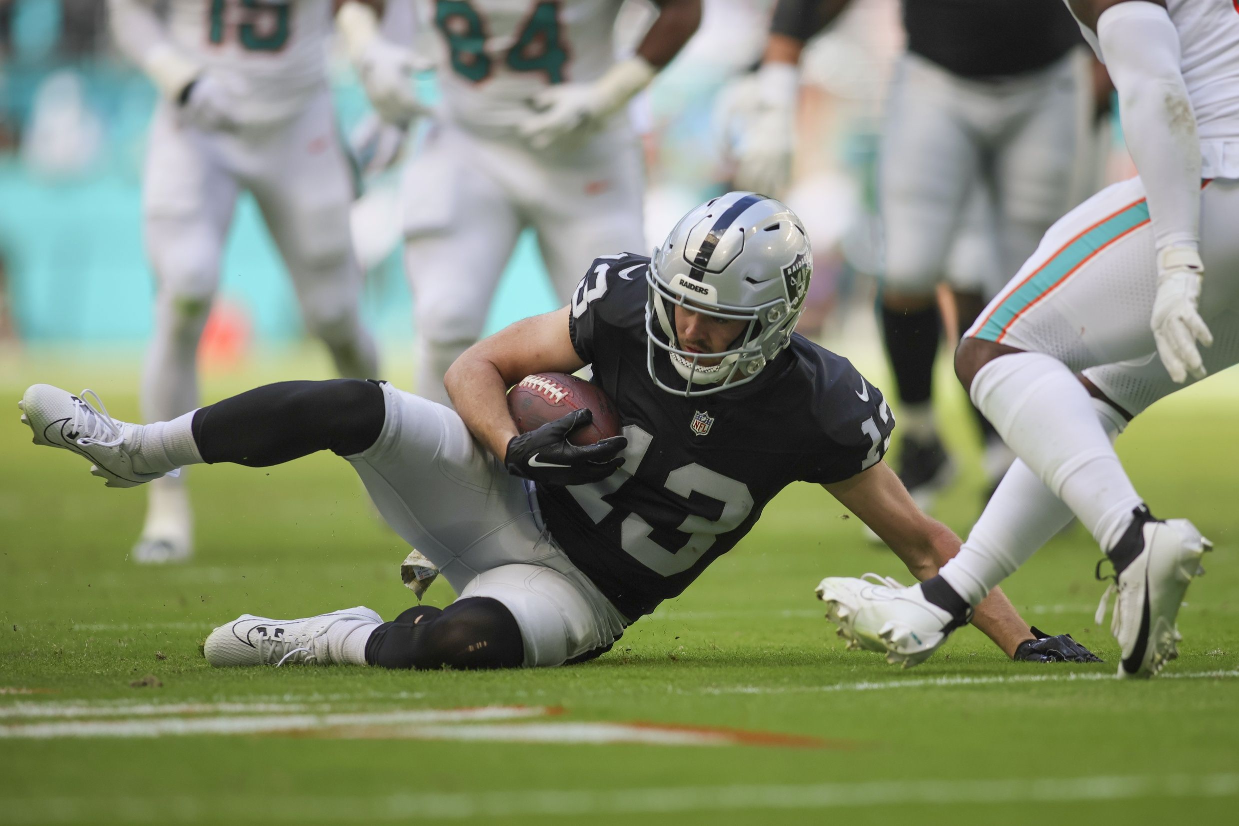 Who Will Sign Hunter Renfrow in Free Agency? Possible Landing Spots Include Cardinals, Ravens ...